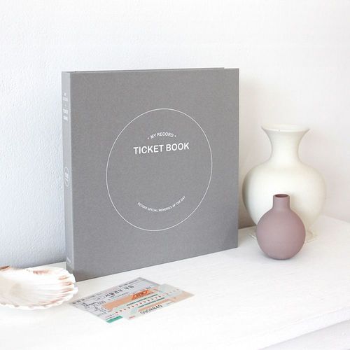 MochiThings: My Record Ticket Book