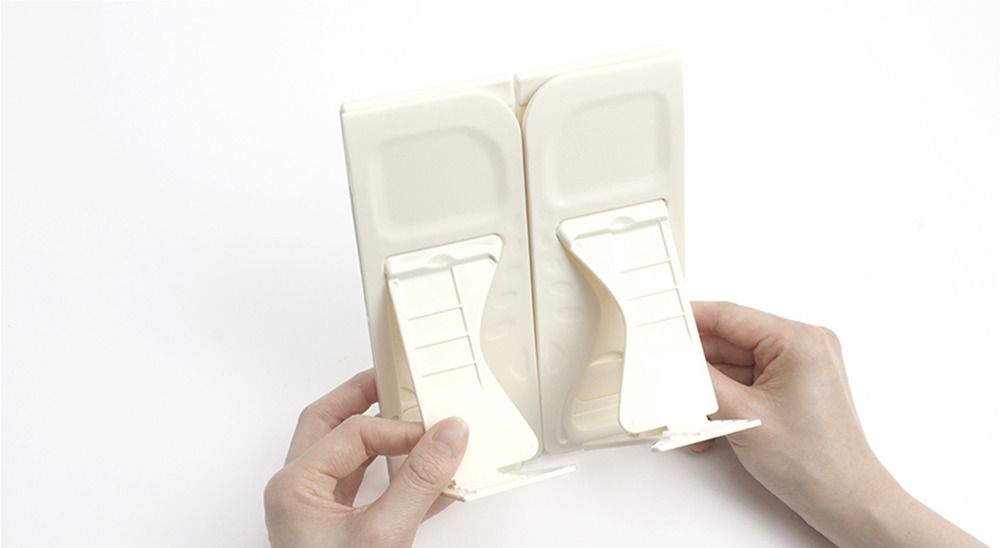 MochiThings: Compact Foldable Stand