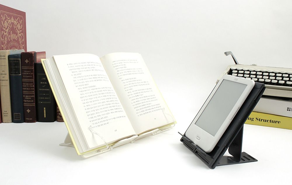 MochiThings: Compact Foldable Stand