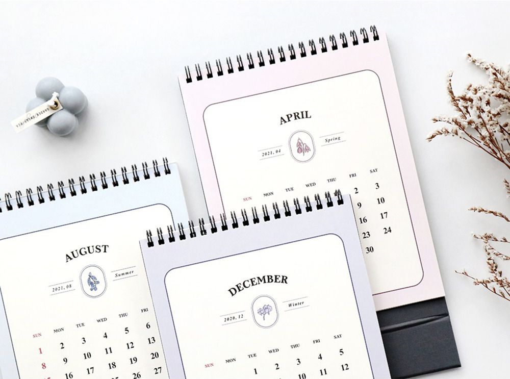 MochiThings: 2021 Desk Scheduler
