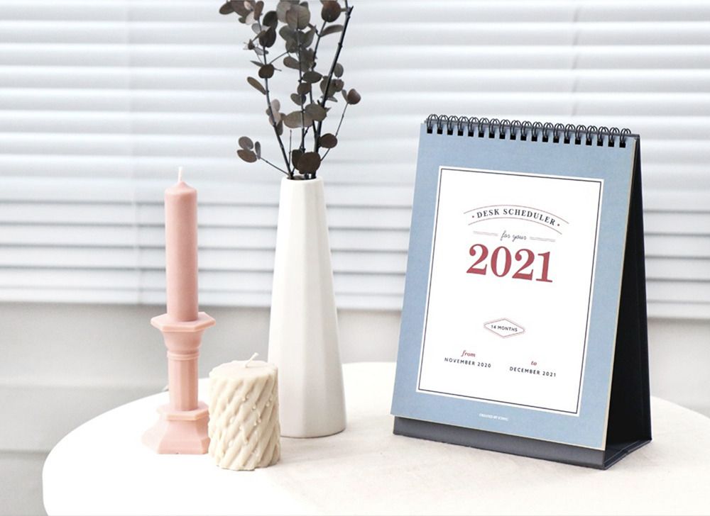 MochiThings: 2021 Desk Scheduler