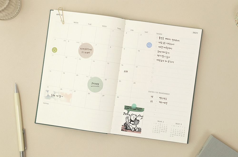 MochiThings 2021 Large Around The Day Weekly Planner mochithings-2021-large-around-the-day-weekly-planner