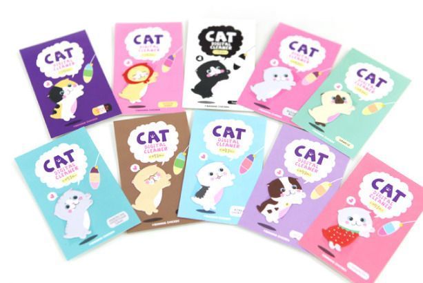 MochiThings: Baby Cat Cellphone Screen Cleaner