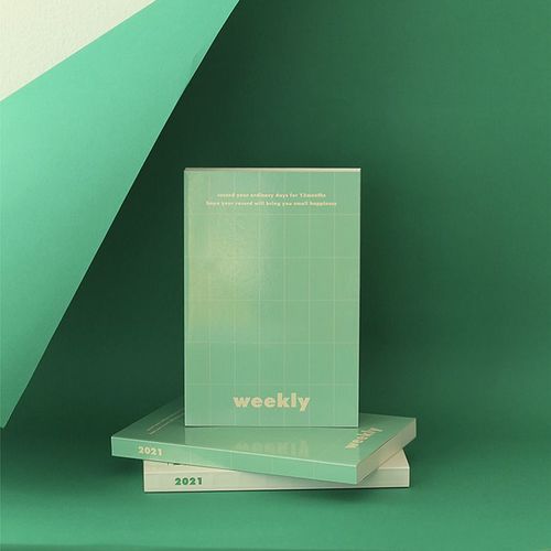 MochiThings: 2021 Colorful Weekly Planner