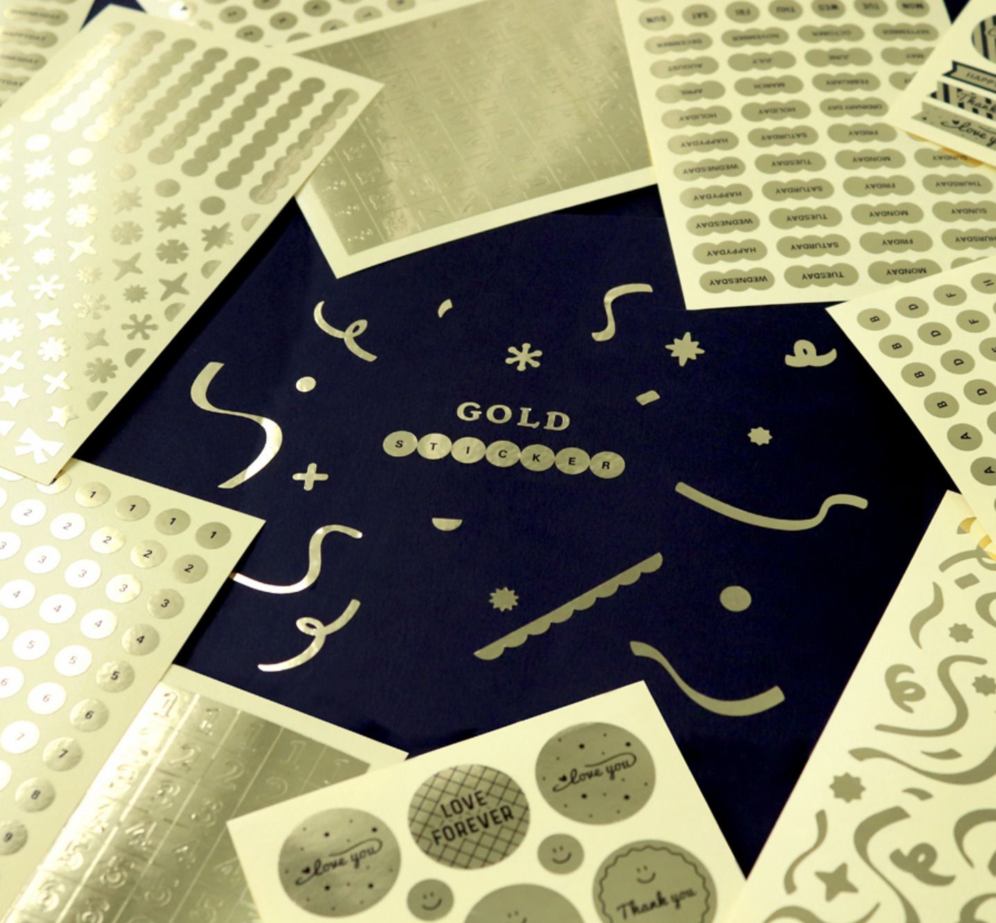 MochiThings: Gold Deco Sticker