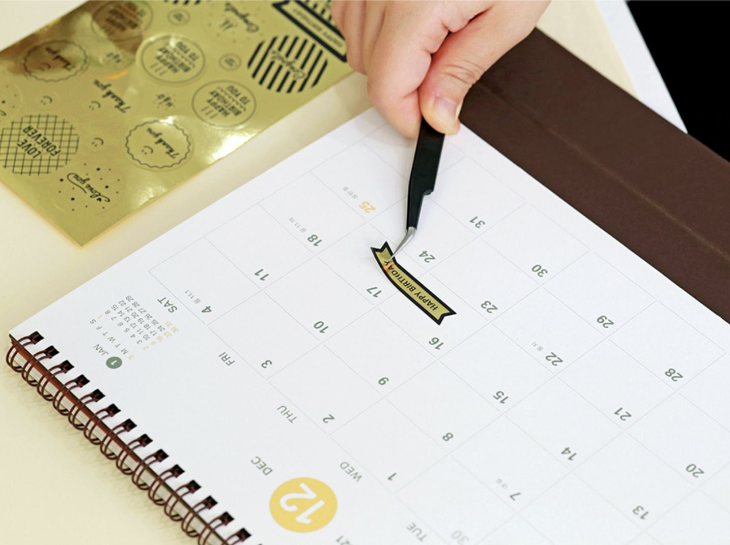 MochiThings: Gold Deco Sticker