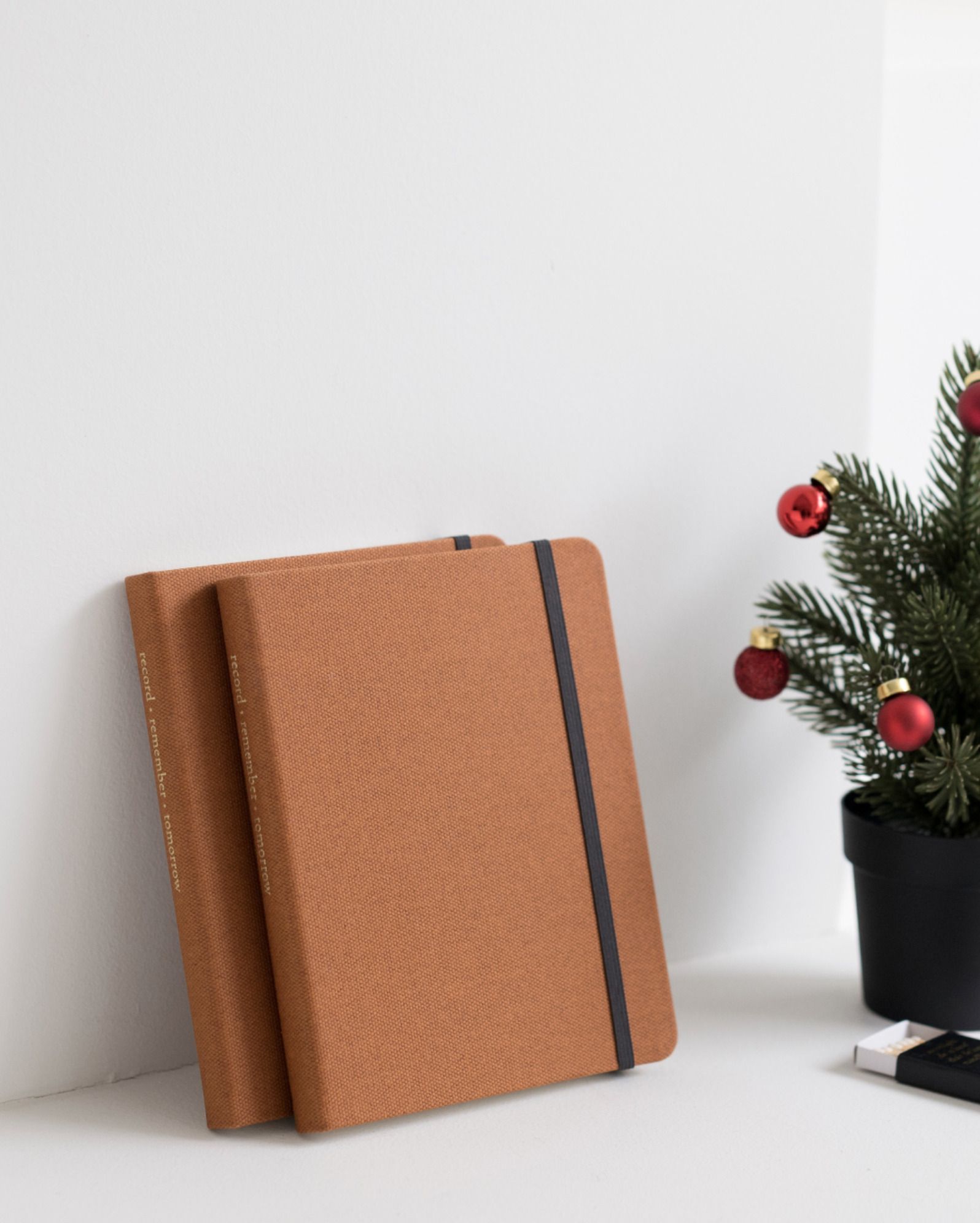 MochiThings: Wide Record Hardcover Lined Notebook