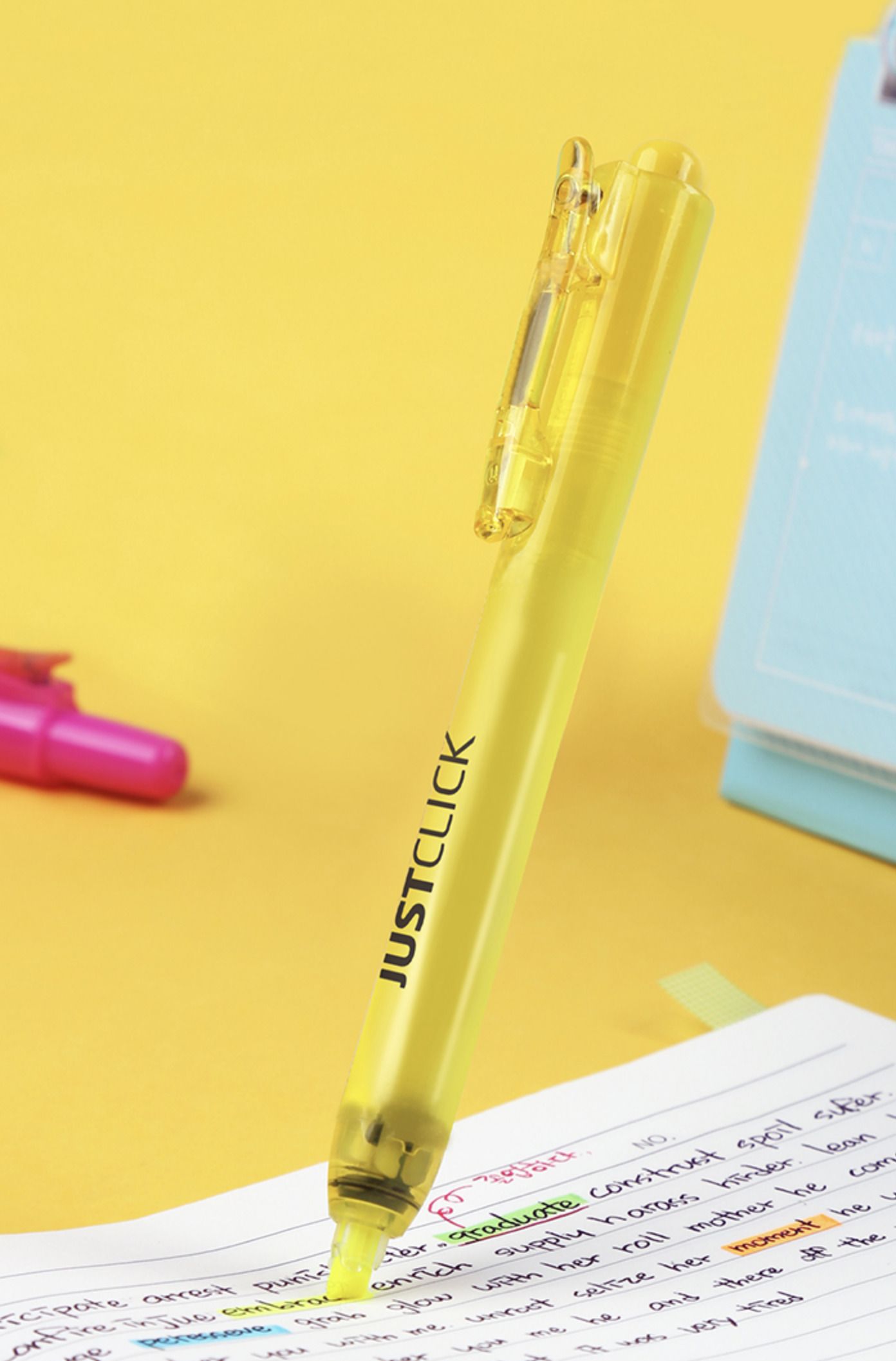 MochiThings: Small Just Click Retractable Highlighter Set