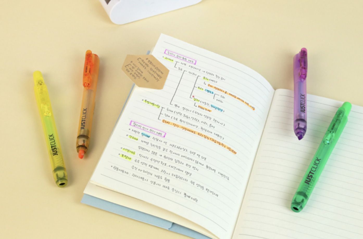 MochiThings: Small Just Click Retractable Highlighter Set