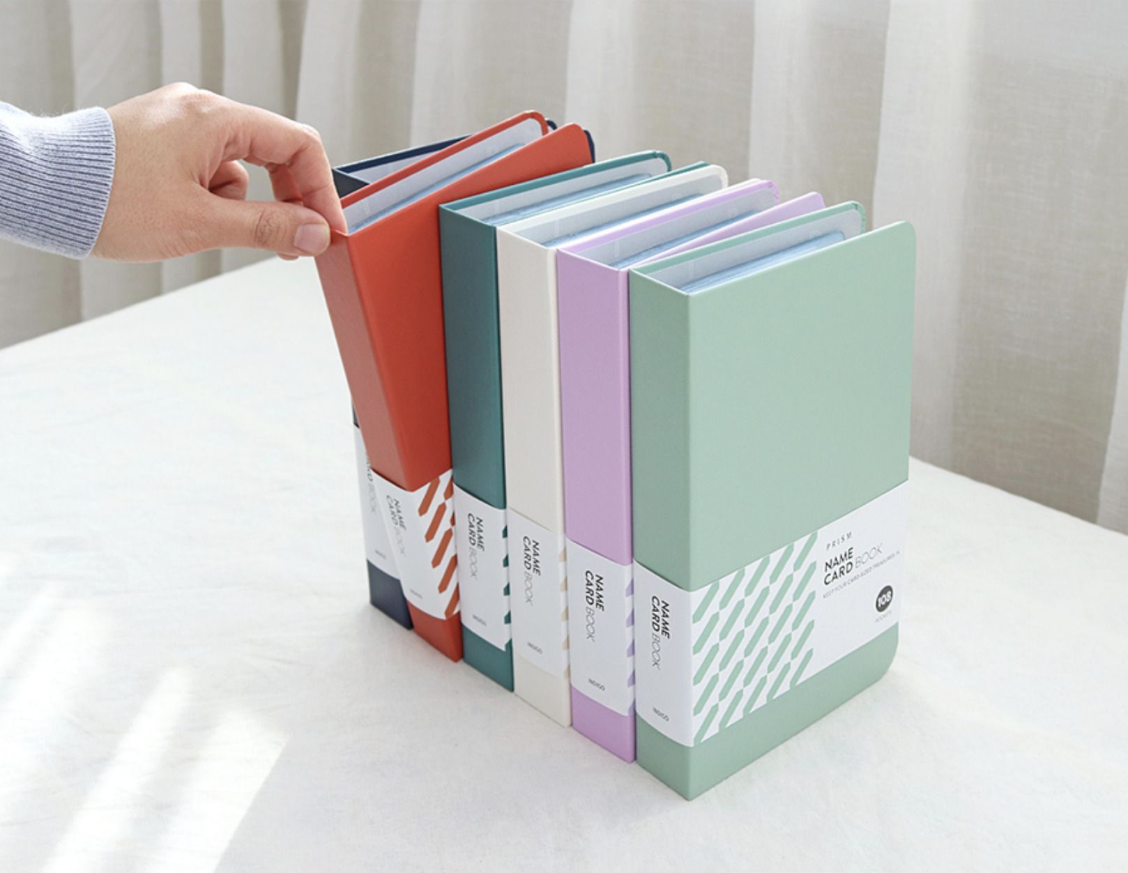 MochiThings: Prism Business Card Book v2