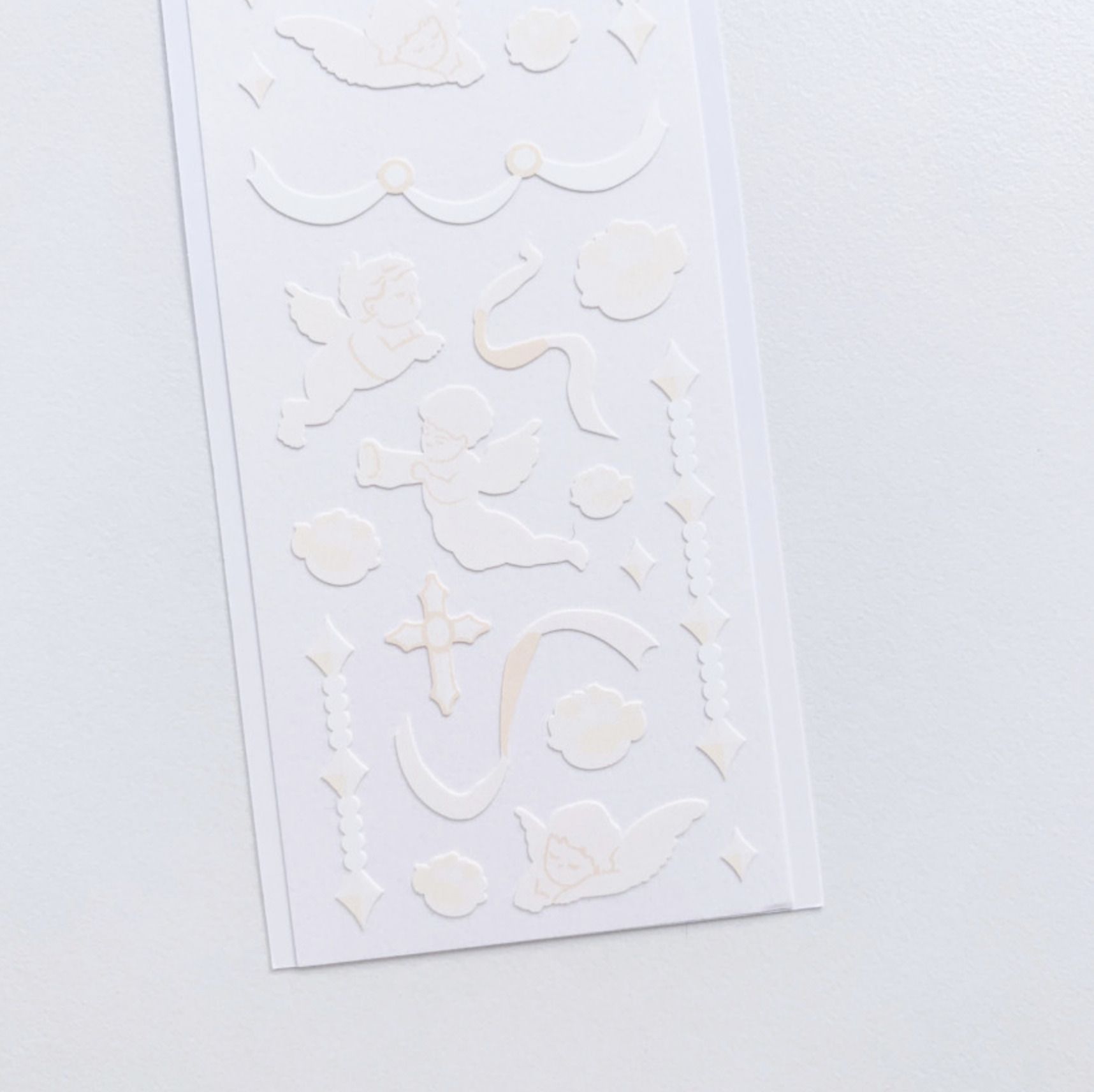 MochiThings: Black and White Slim Sticker