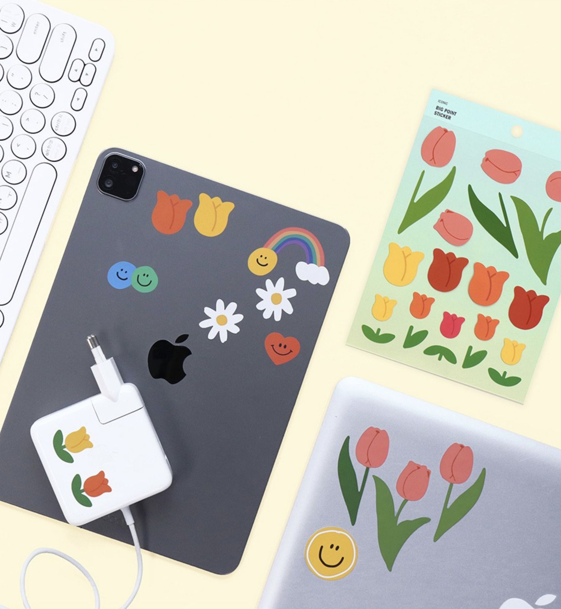 MochiThings: Iconic Point Removable Sticker v1