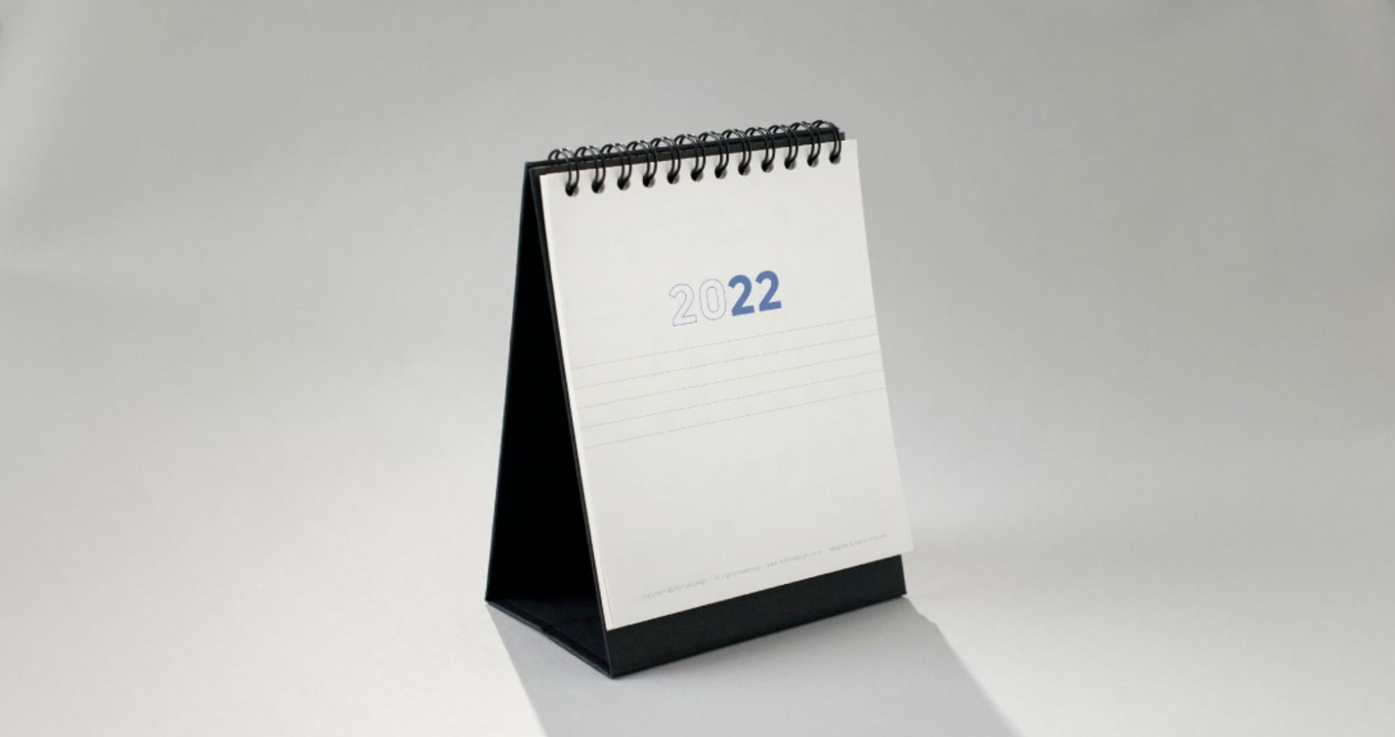 MochiThings: 2022 Mini Basic Desk Calendar