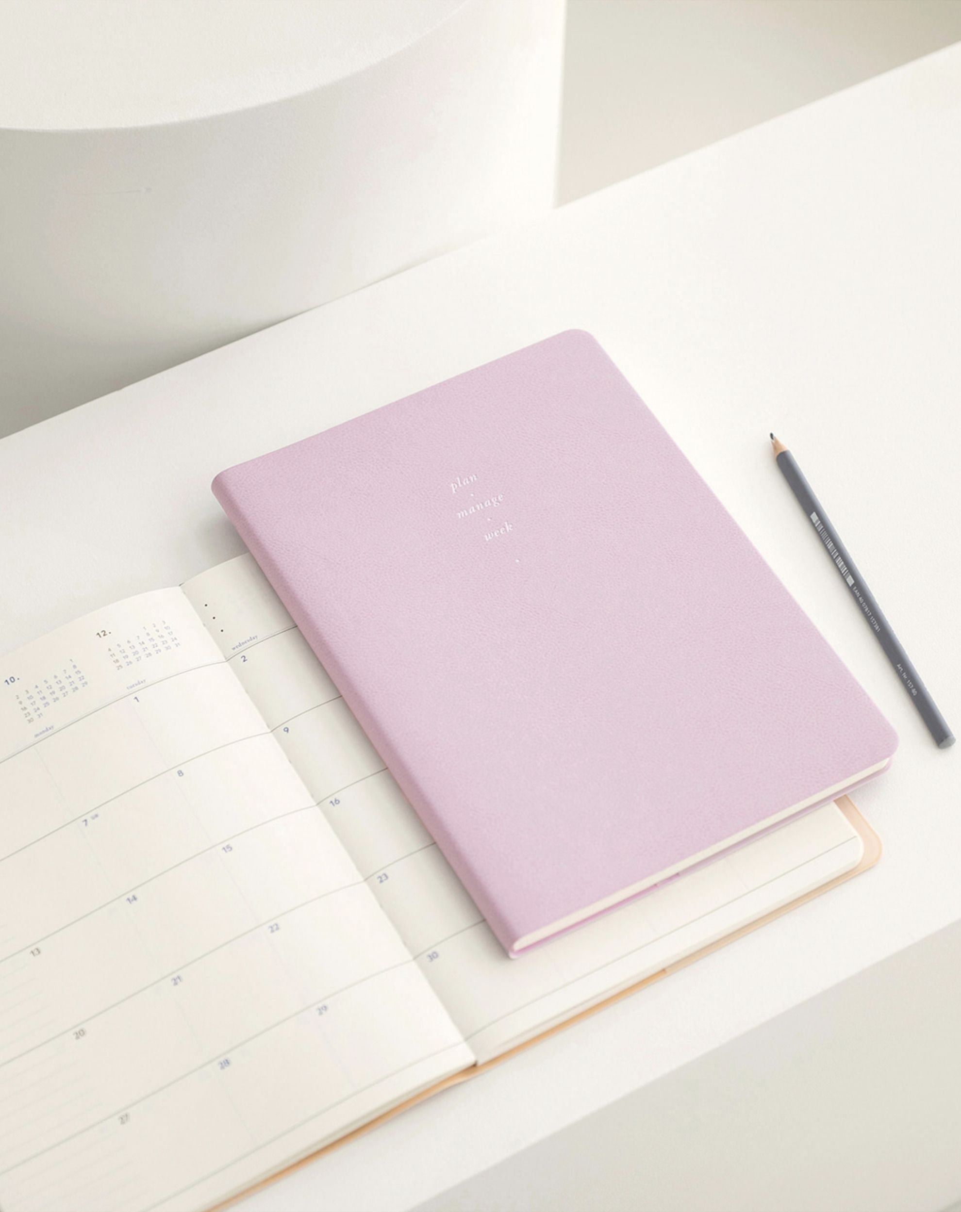 MochiThings: 2022 B5 Slim & Wide Weekly Planner