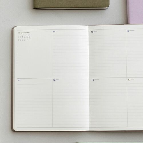 MochiThings: 2022 B5 Slim & Wide Weekly Planner