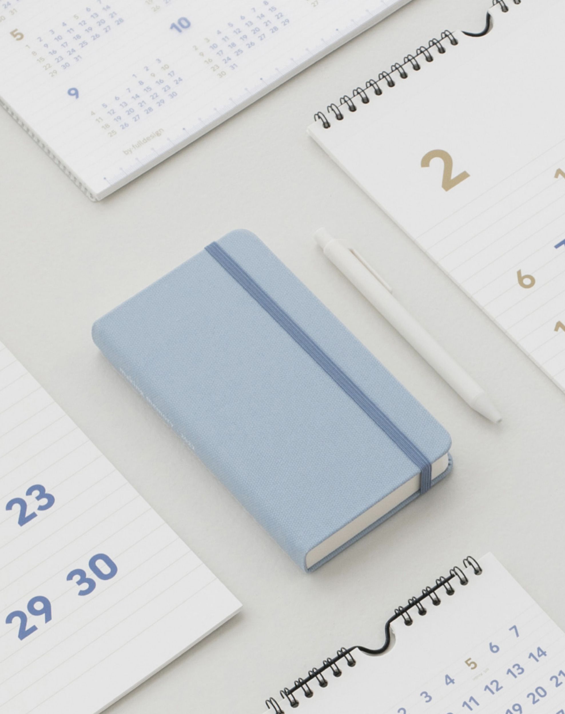 MochiThings: 2022 Handy Making Memory Weekly Planner