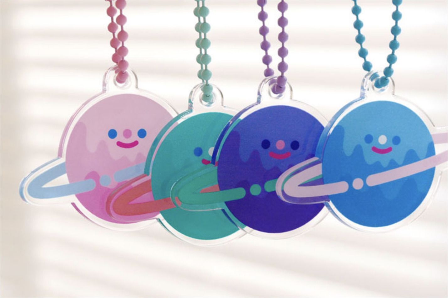 MochiThings: Happy Cosmo Ball Chain
