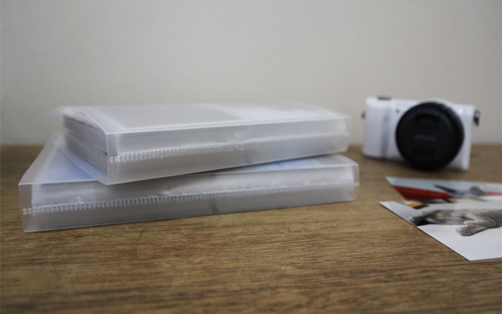 MochiThings: 3x5 Mono Clear Photo Album