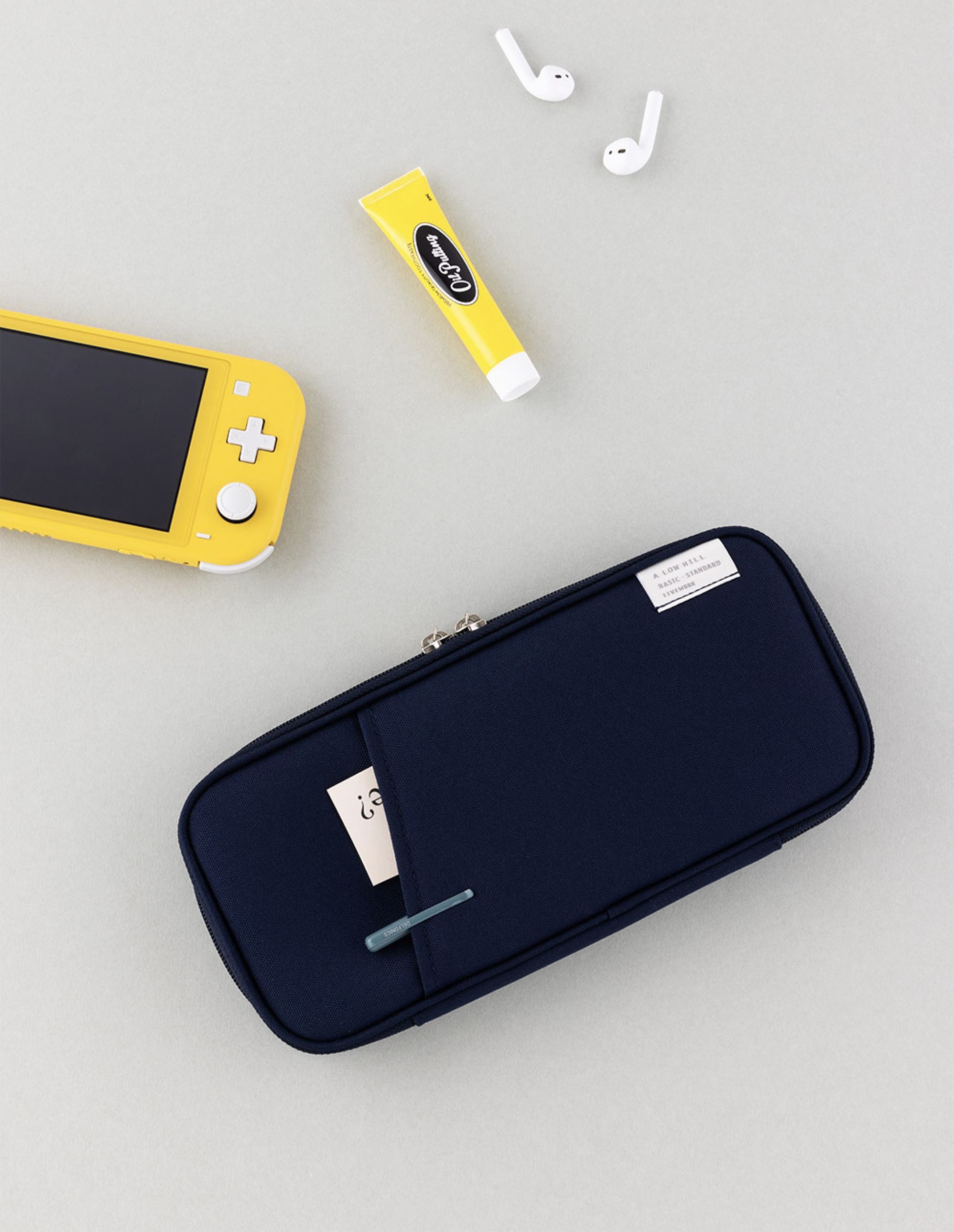MochiThings: A Low Hill Game Console Pouch