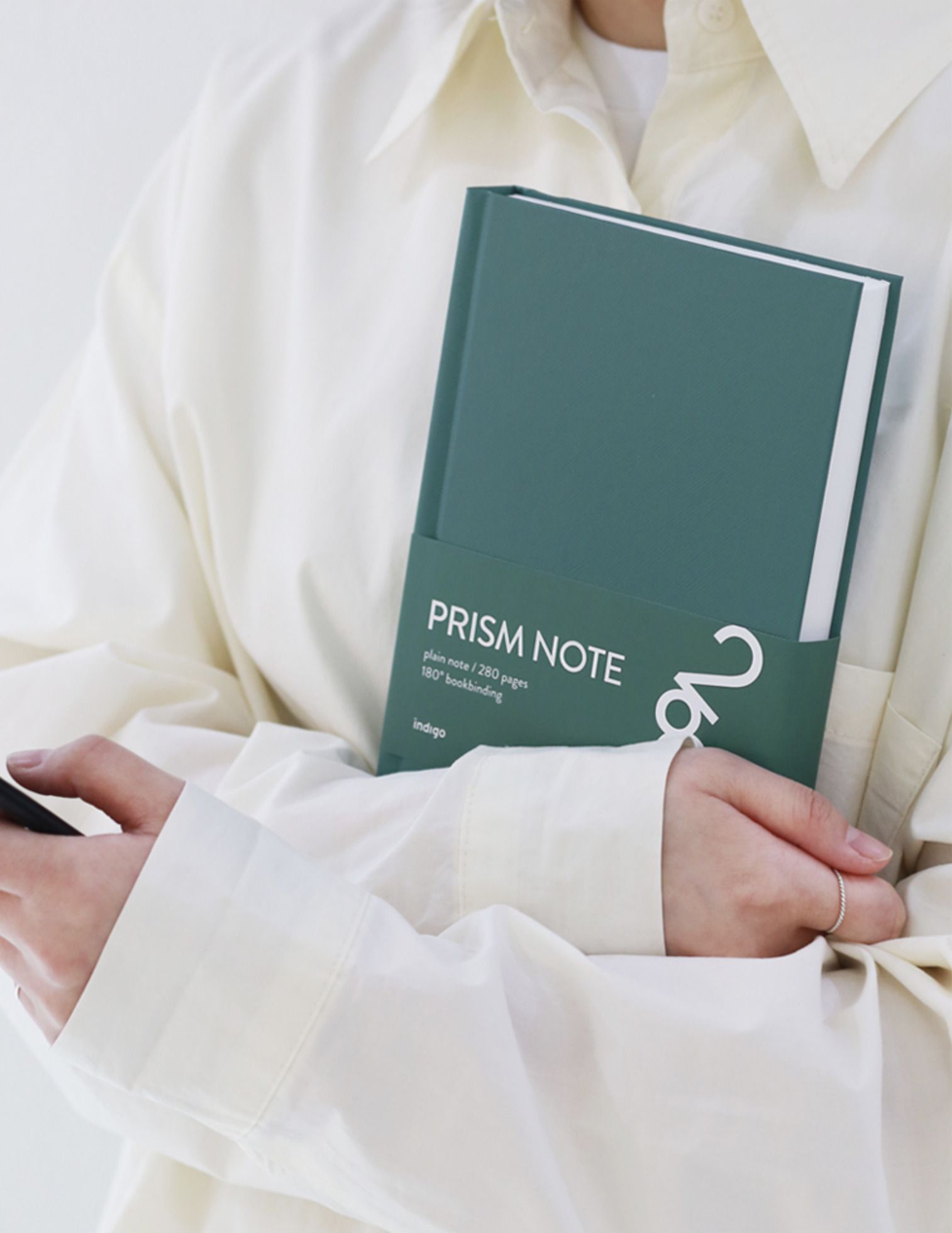 MochiThings: Prism B6 280p Hardcover Plain Notebook