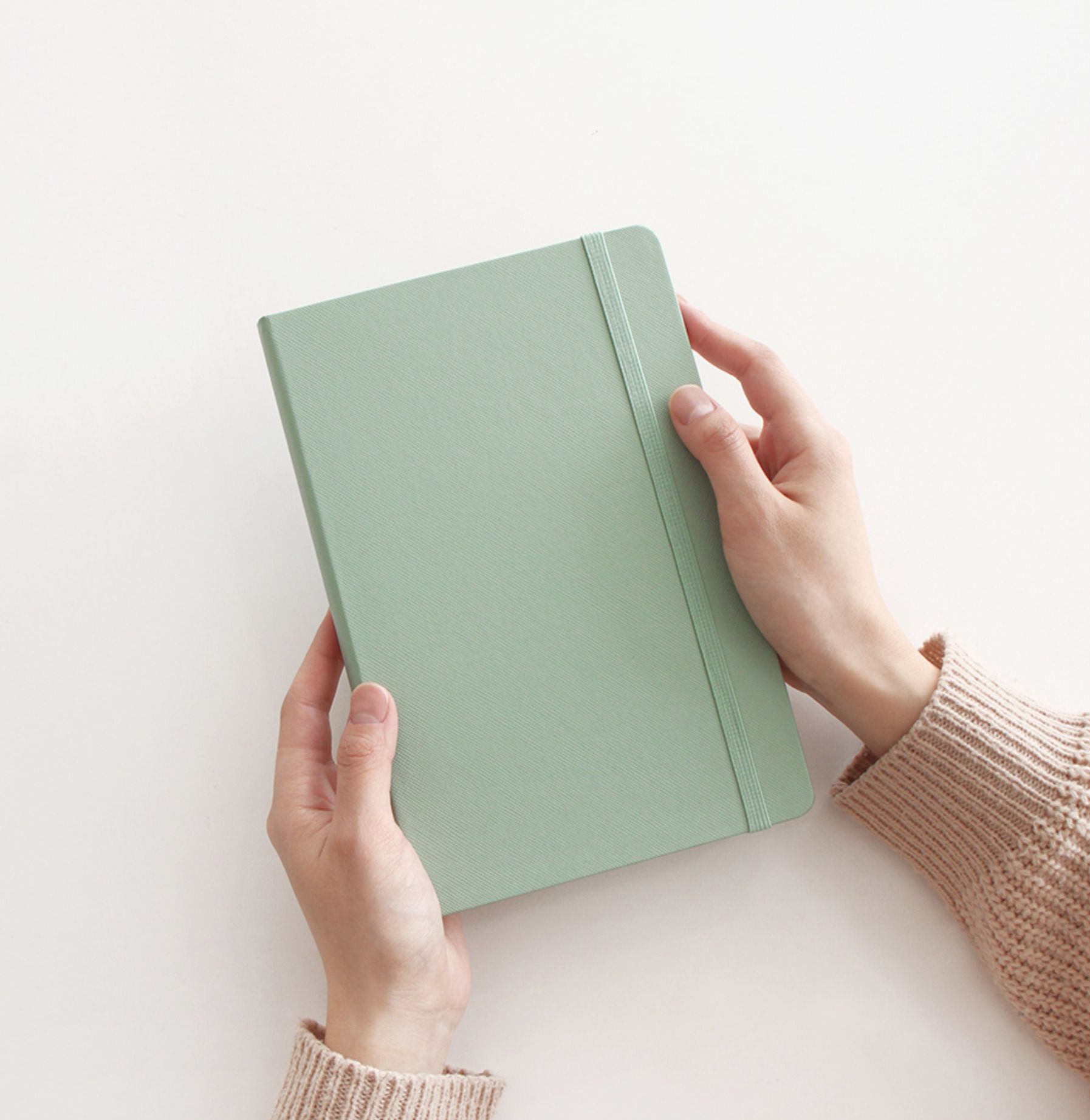 MochiThings: Prism 200p Hardcover Band Lined Notebook