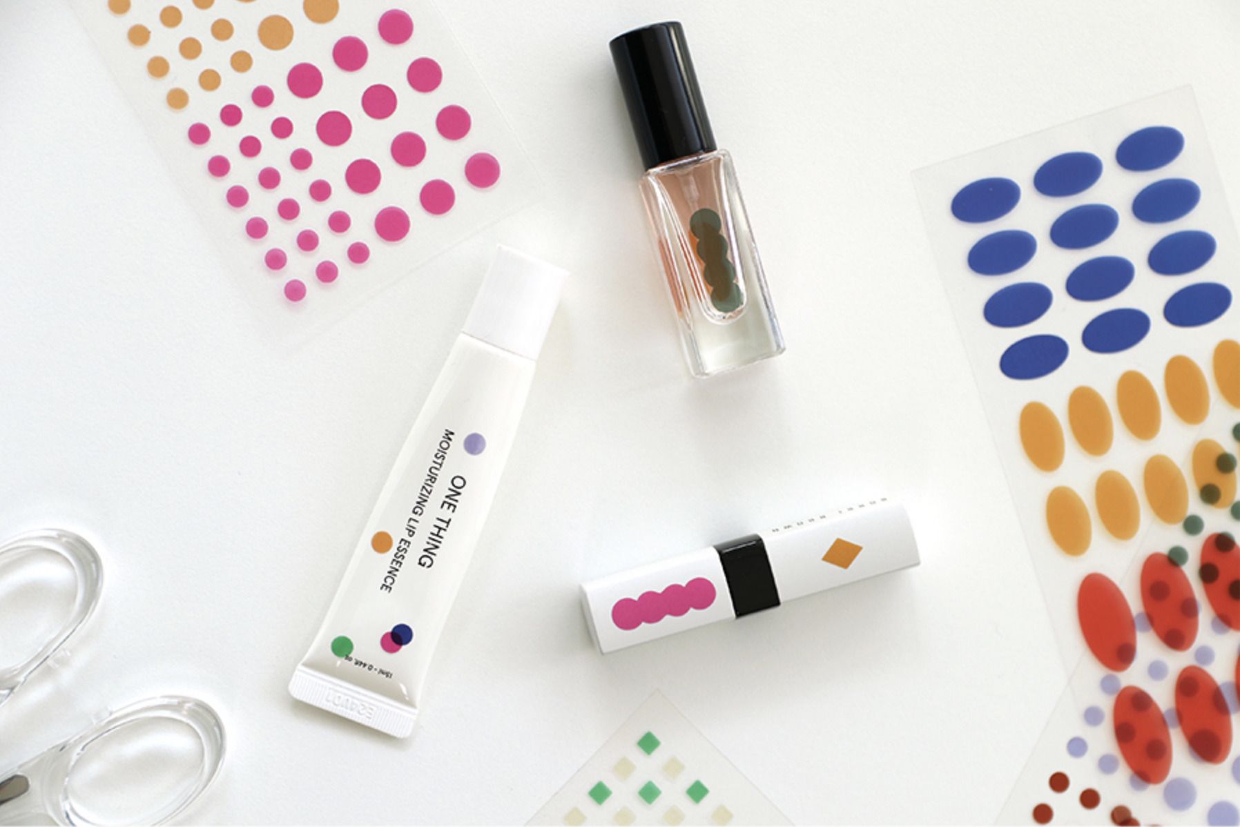 MochiThings: Circle Pigment See-through Sticker