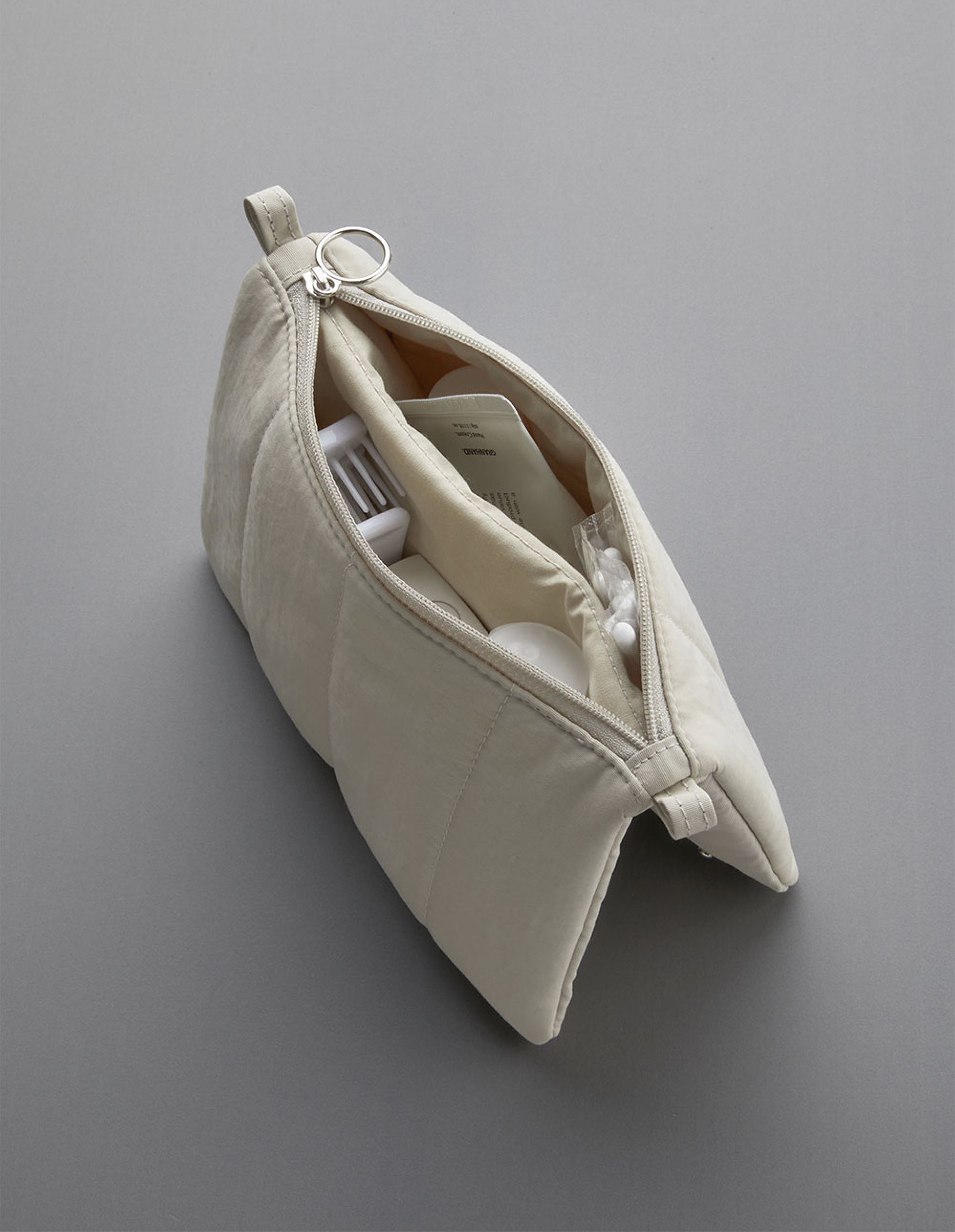 MochiThings: Cozy Slim Crossbody Bag