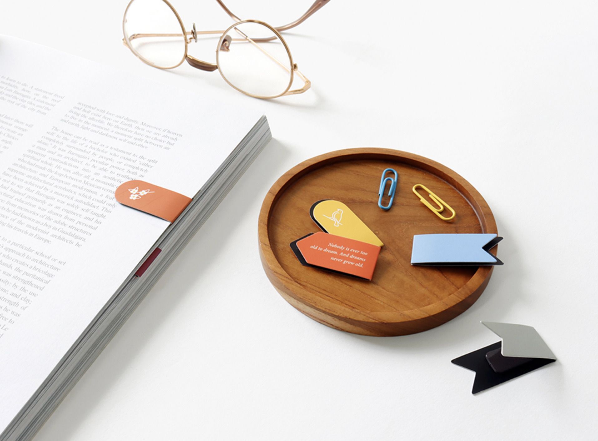 MochiThings: Index Magnetic Bookmark Set
