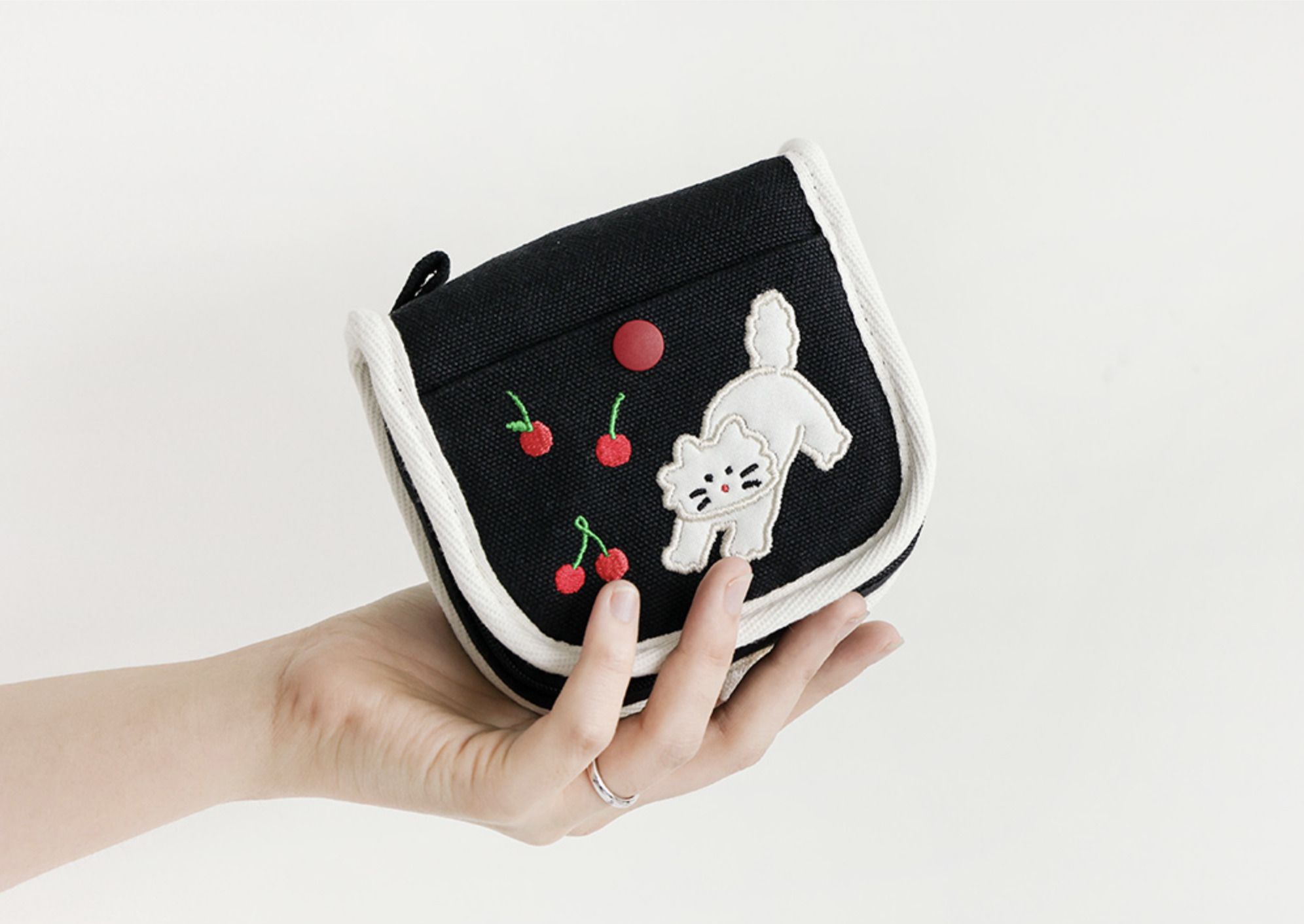 MochiThings: Brunch Brother Open Cube Pouch