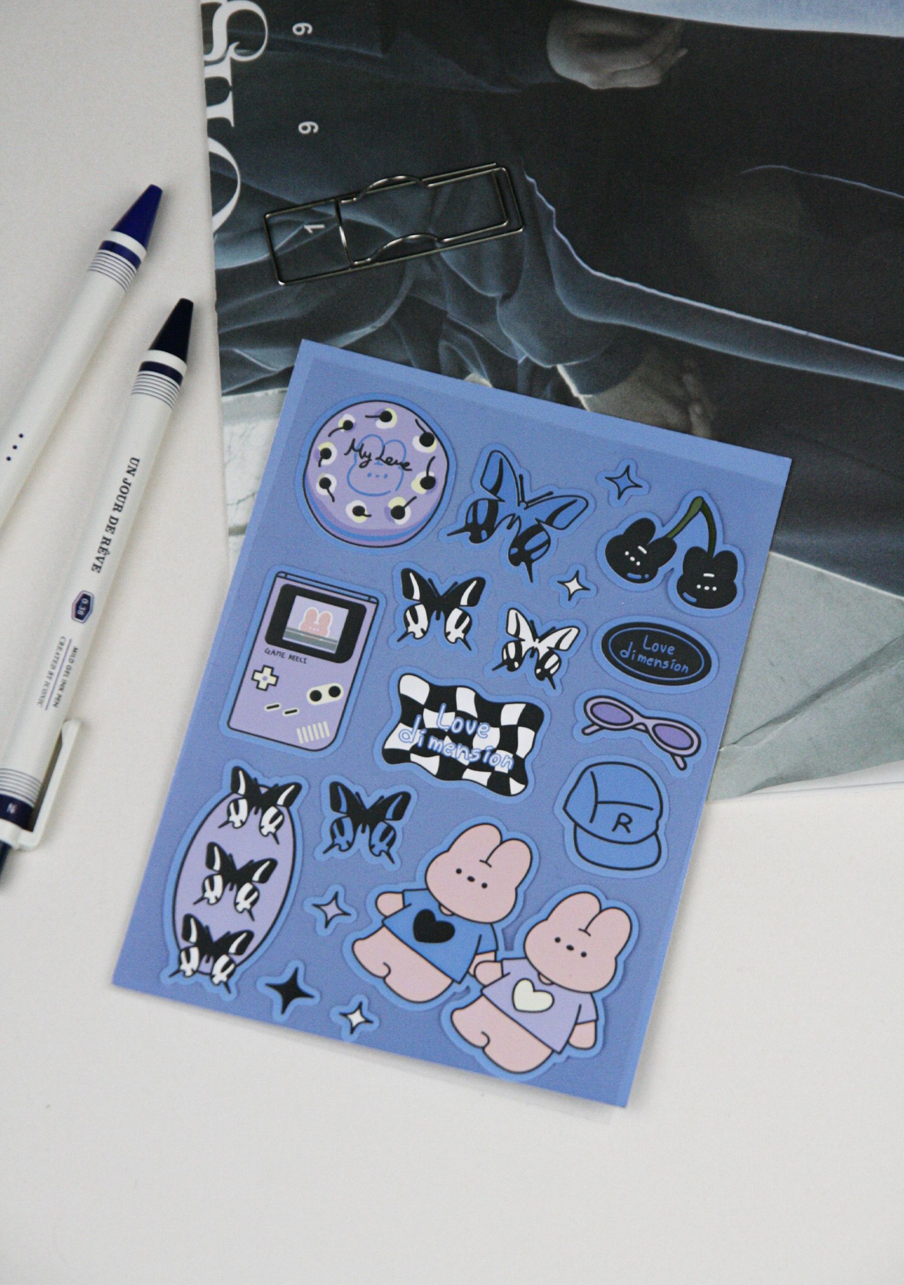 MochiThings: Bunny Color Line Removable Sticker