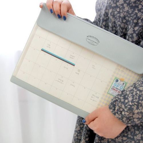 MochiThings: Pieces of Moment Monthly Notepad