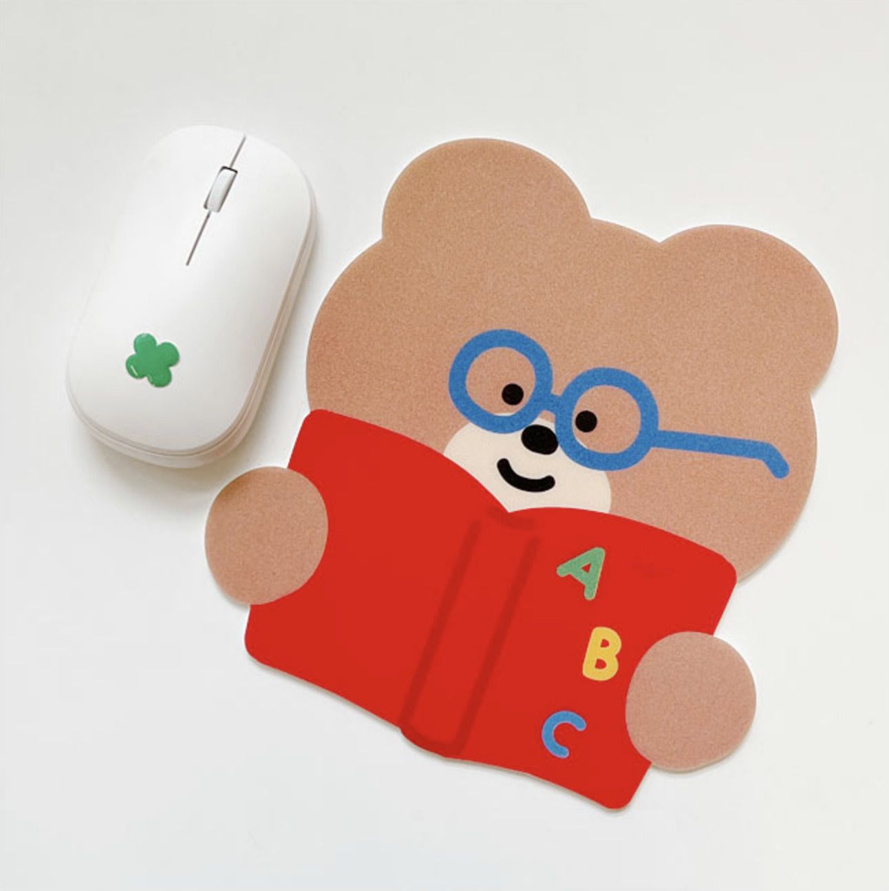 MochiThings: Study Bear Mouse Pad