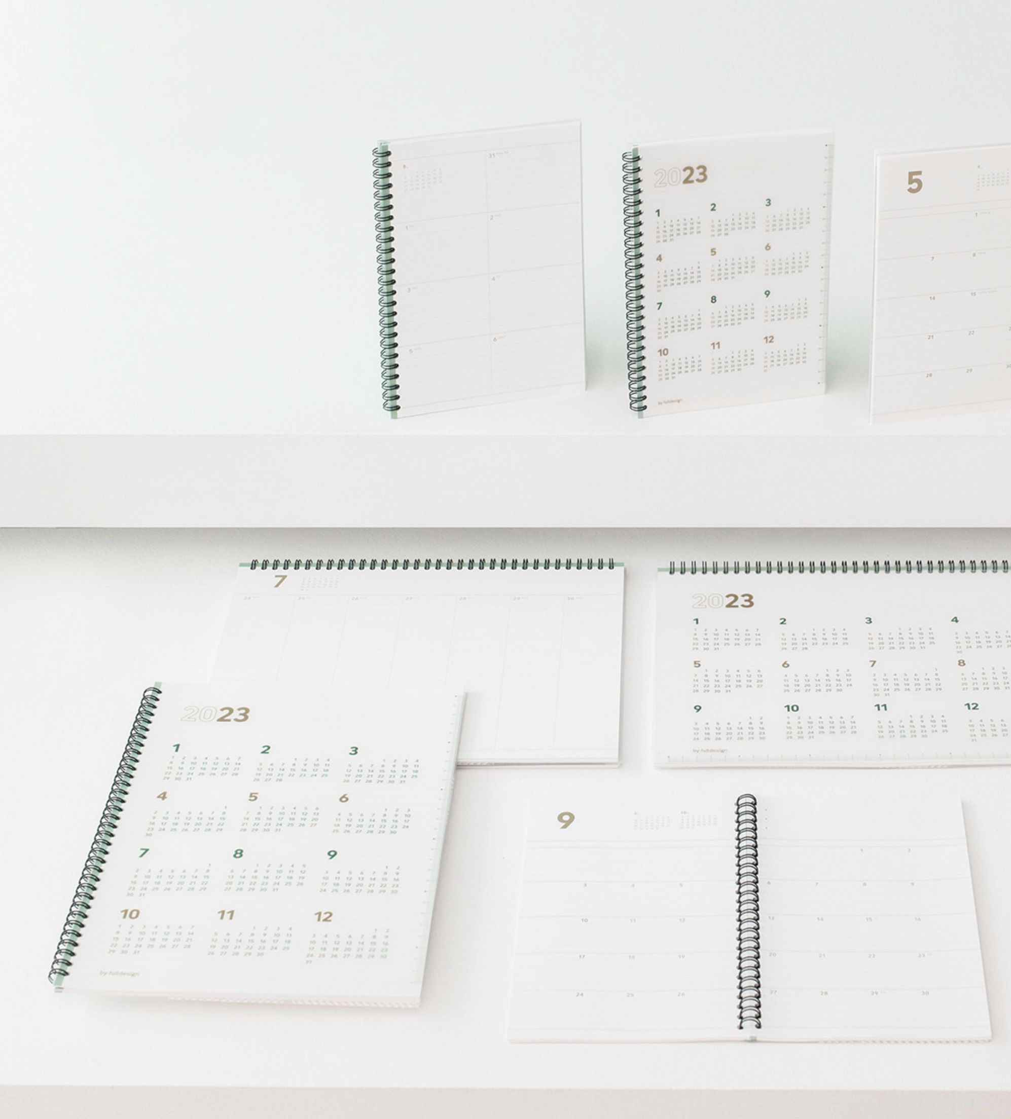 MochiThings: 2023 Wide Basic Desk Weekly Planner