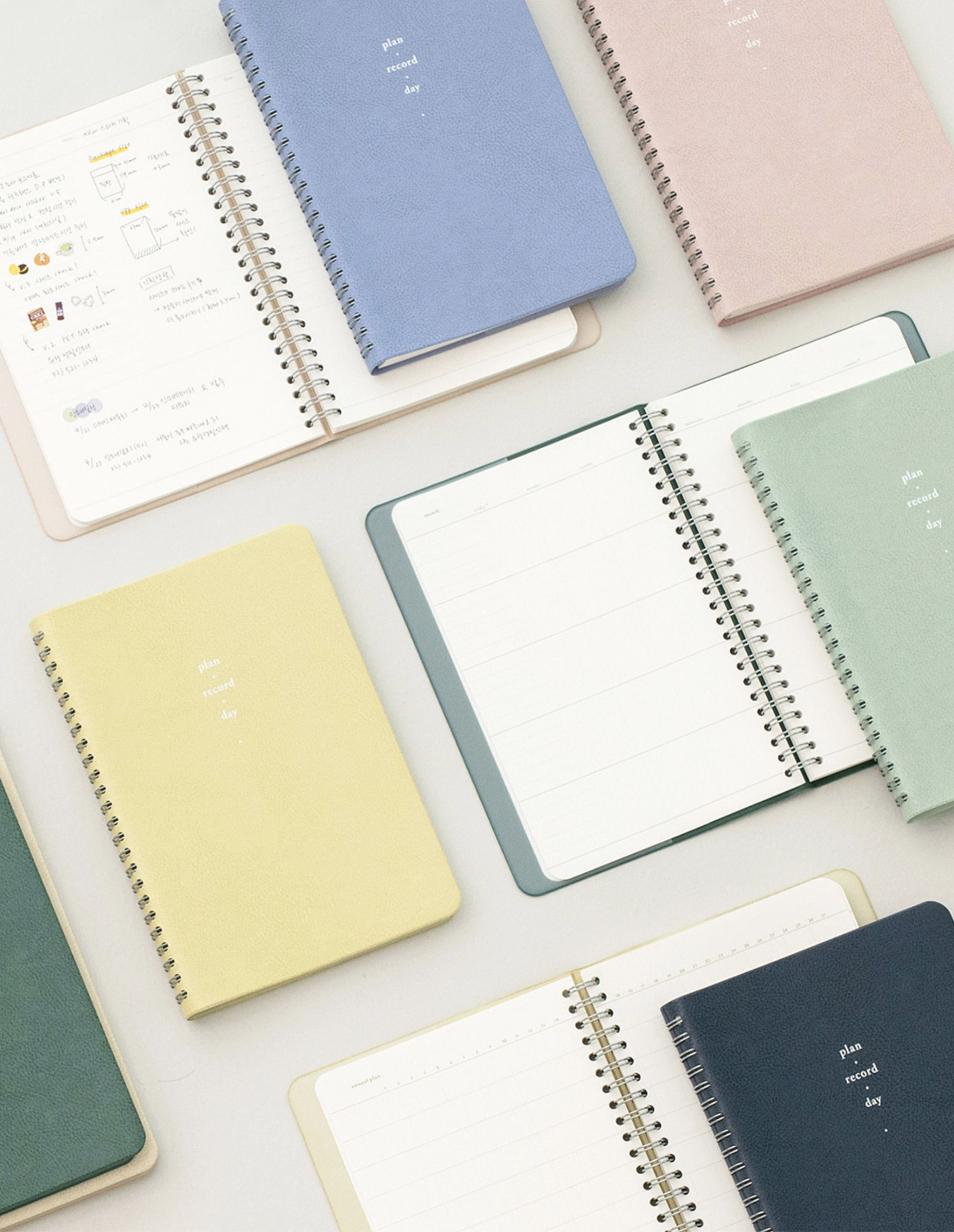 MochiThings: Small 6 Month Daily Manager Planner v4