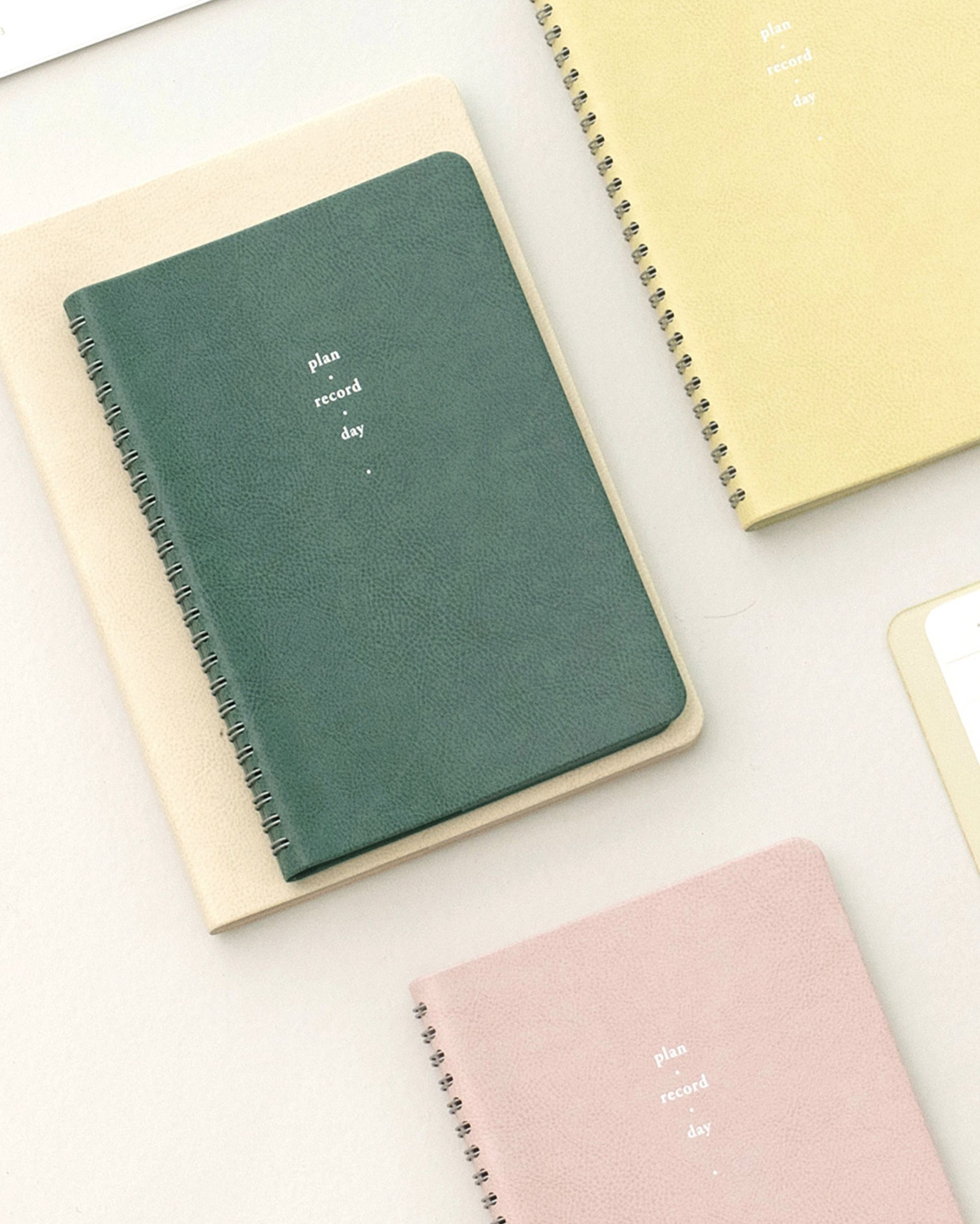 MochiThings: Small 6 Month Daily Manager Planner v4