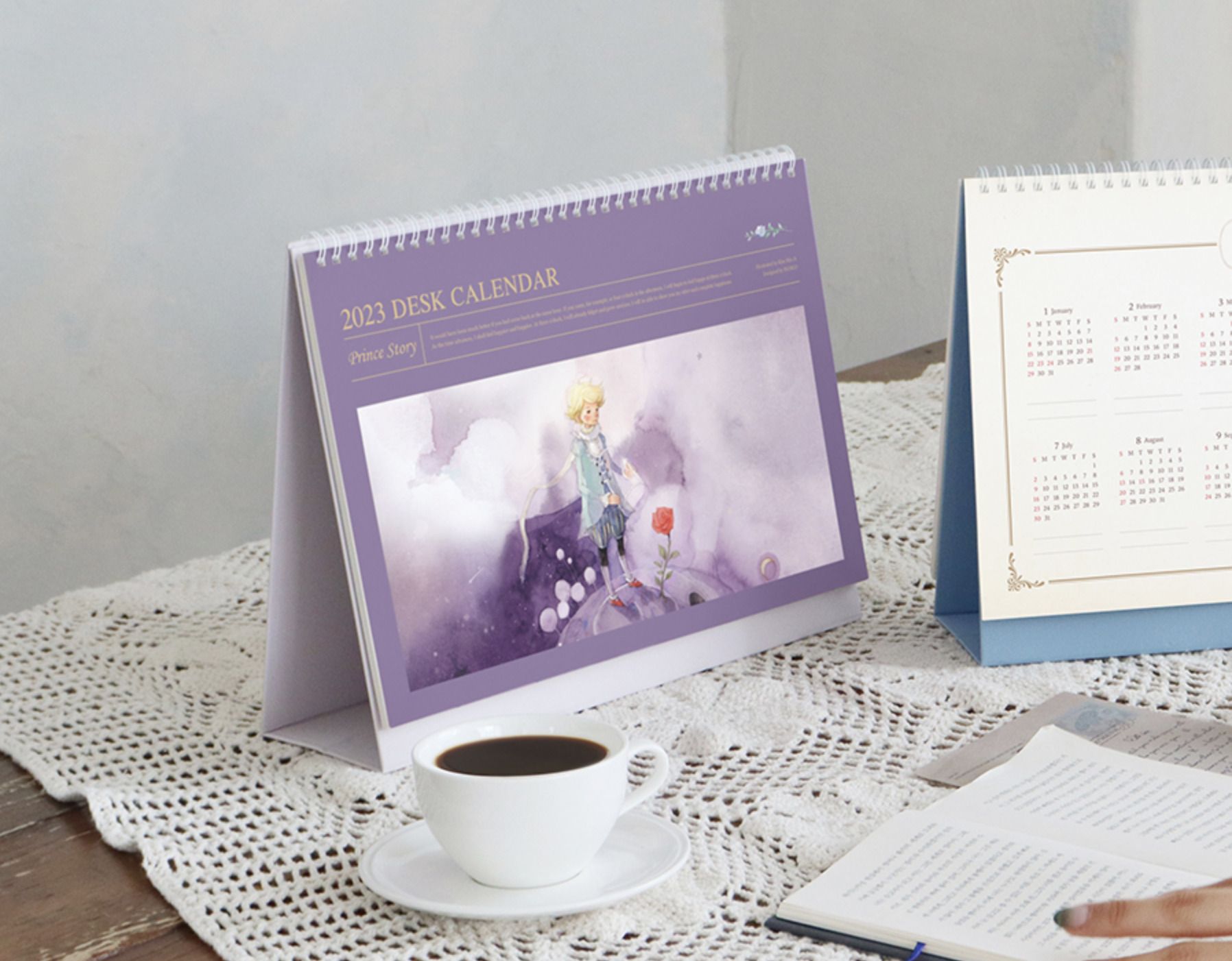 MochiThings: 2023 Large Prince Story Desk Scheduler
