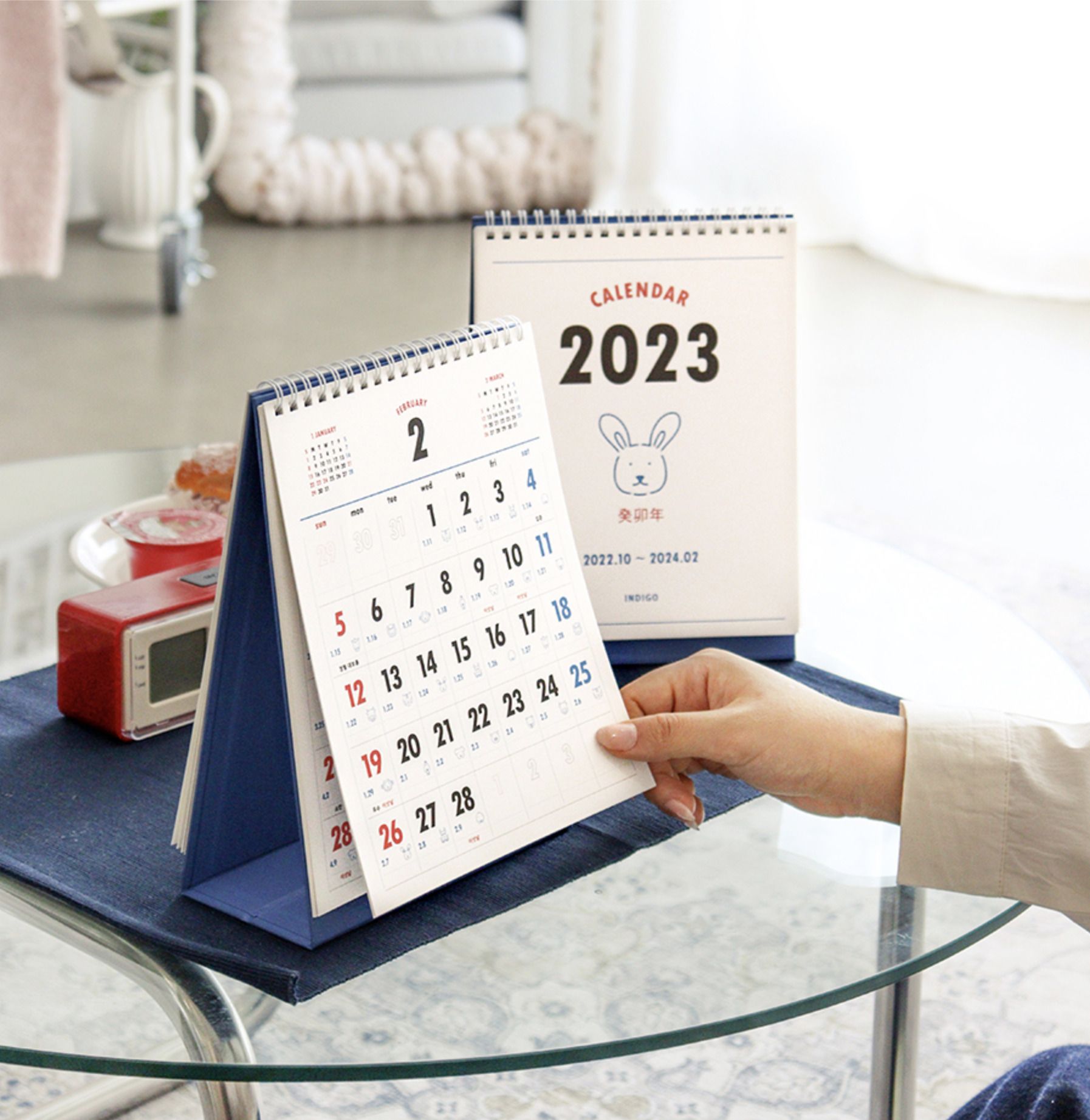 MochiThings: 2023 Lunar Retro Desk Calendar