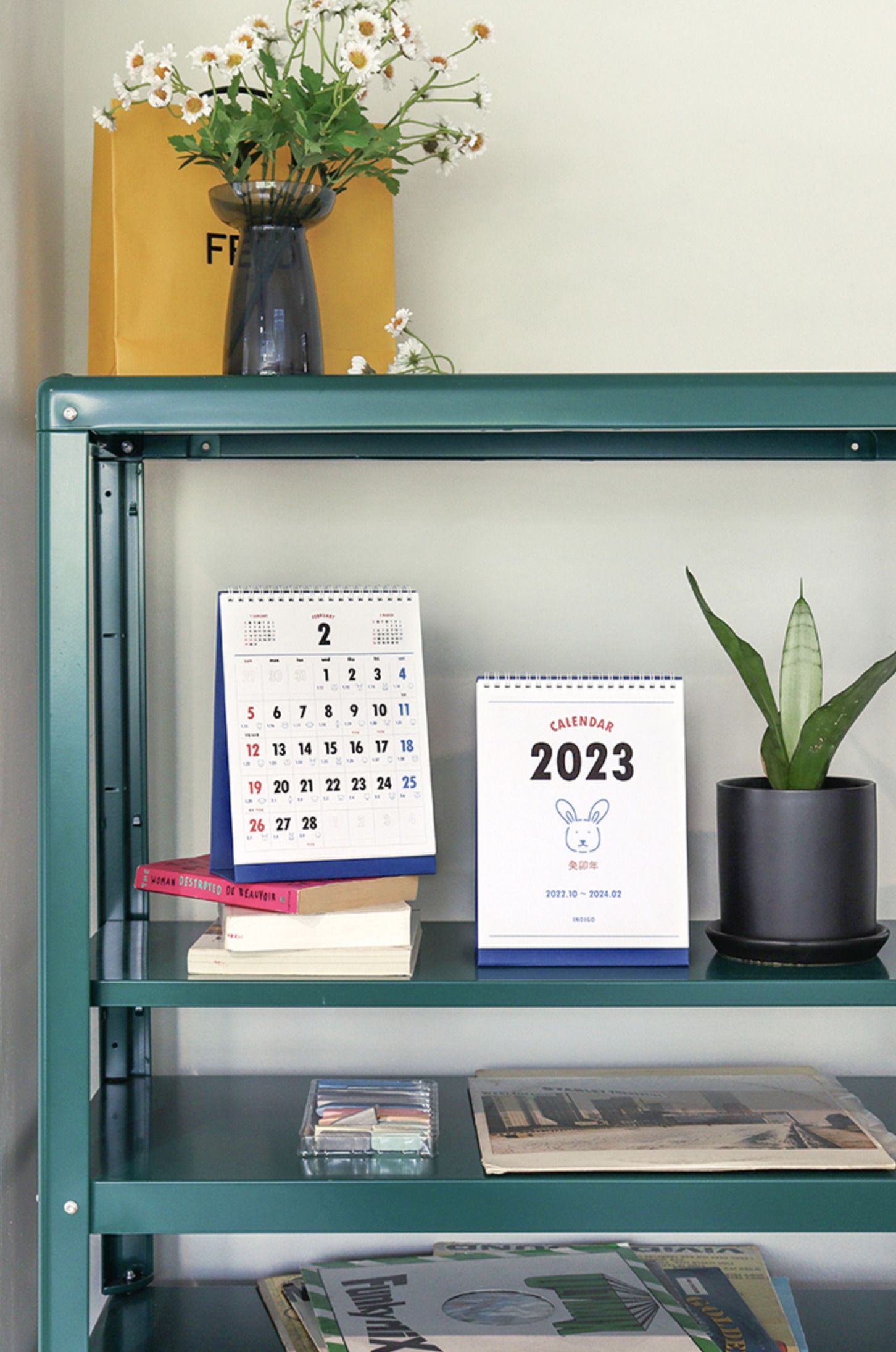 MochiThings: 2023 Lunar Retro Desk Calendar