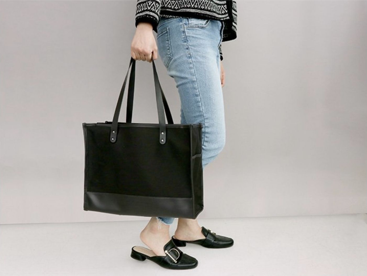 MochiThings: XL La Belle Shoulder Bag