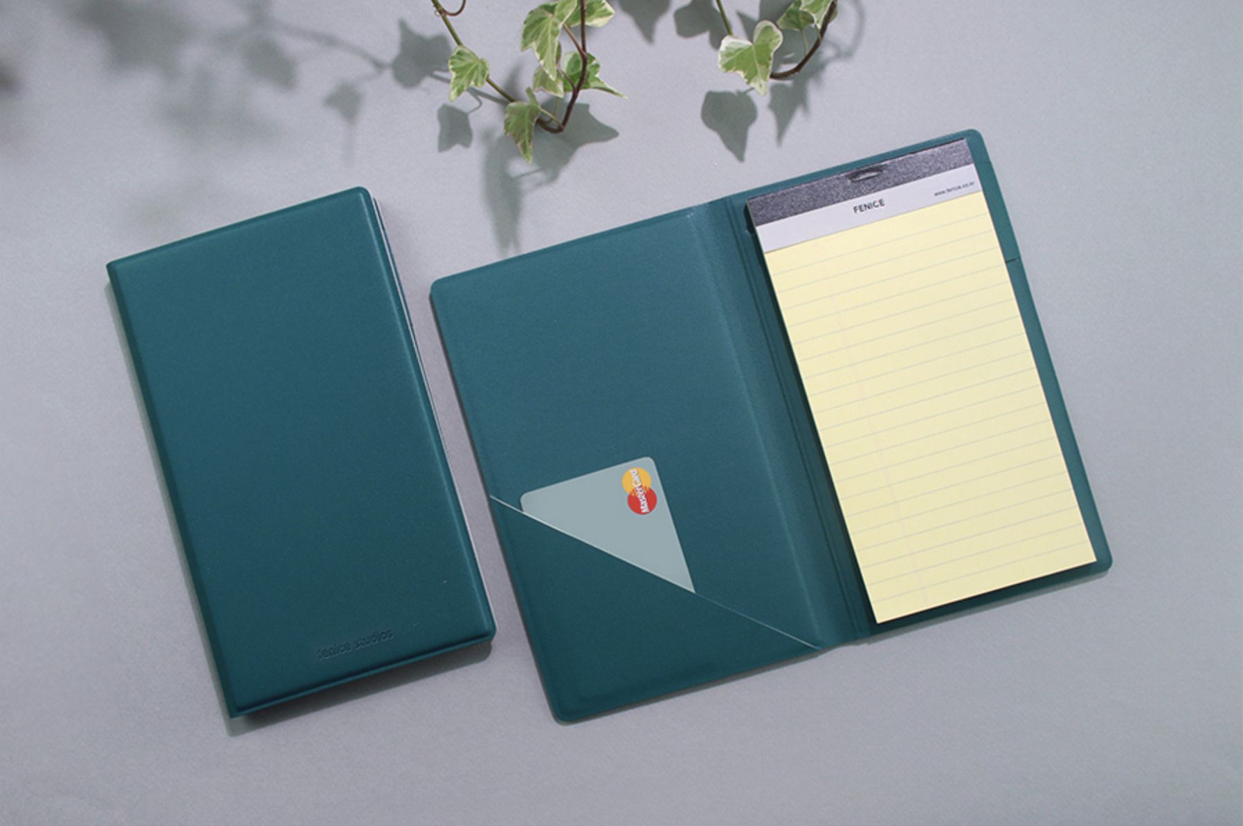 MochiThings: One Tone Slim Notepad Organizer