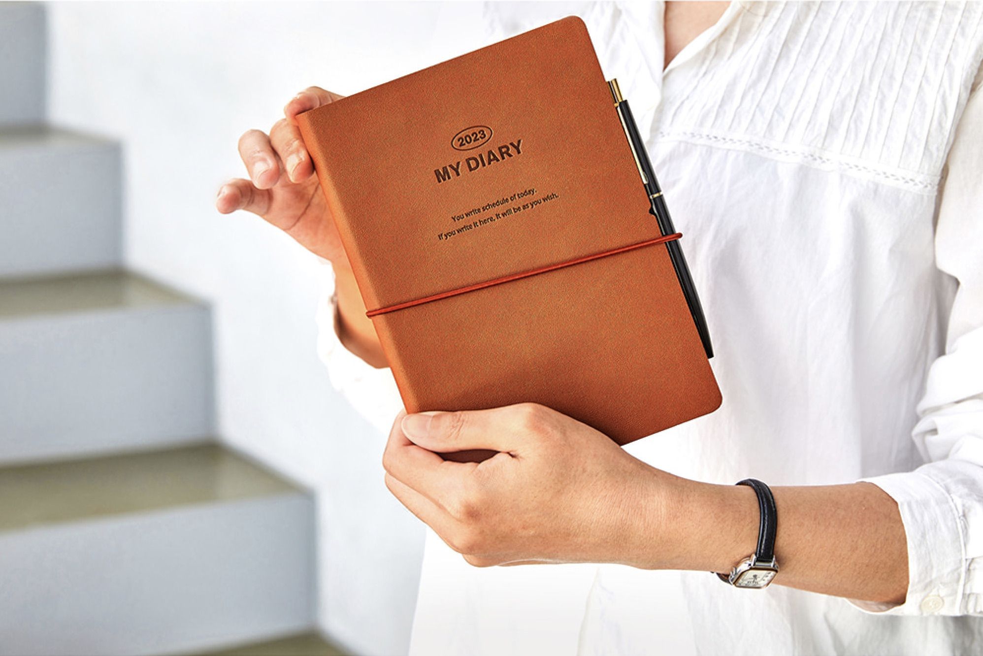 MochiThings: 2023 My Diary Monthly Planner