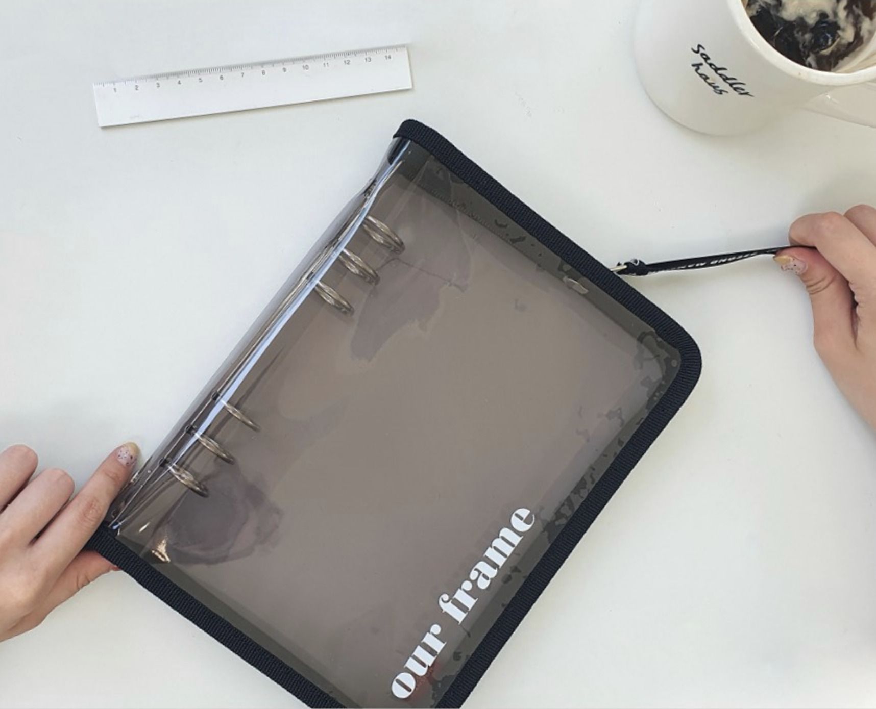 MochiThings: Our Frame 6 Ring A5 Zipper Binder