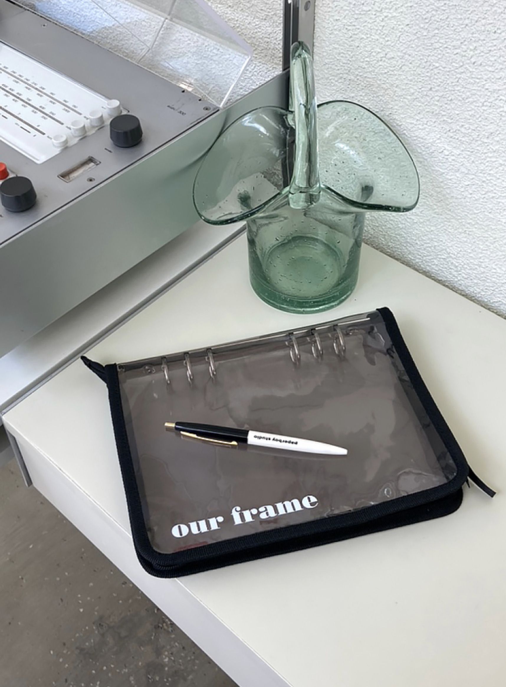 MochiThings: Our Frame 6 Ring A5 Zipper Binder