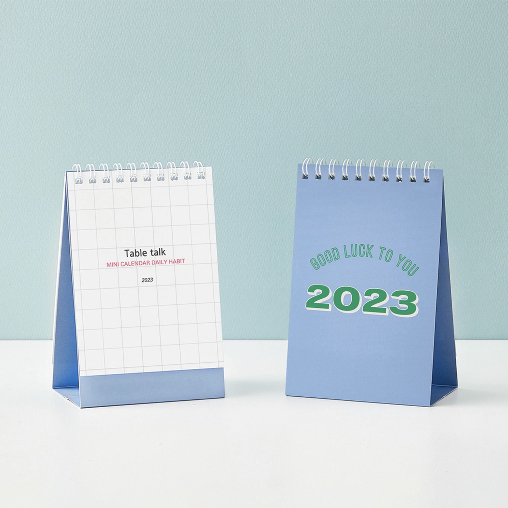 MochiThings: 2023 Mini Habit Desk Calendar