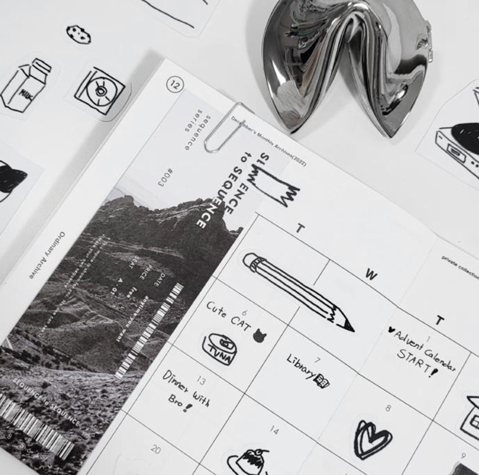MochiThings: 2023 Ordinary Archive Weekly Planner