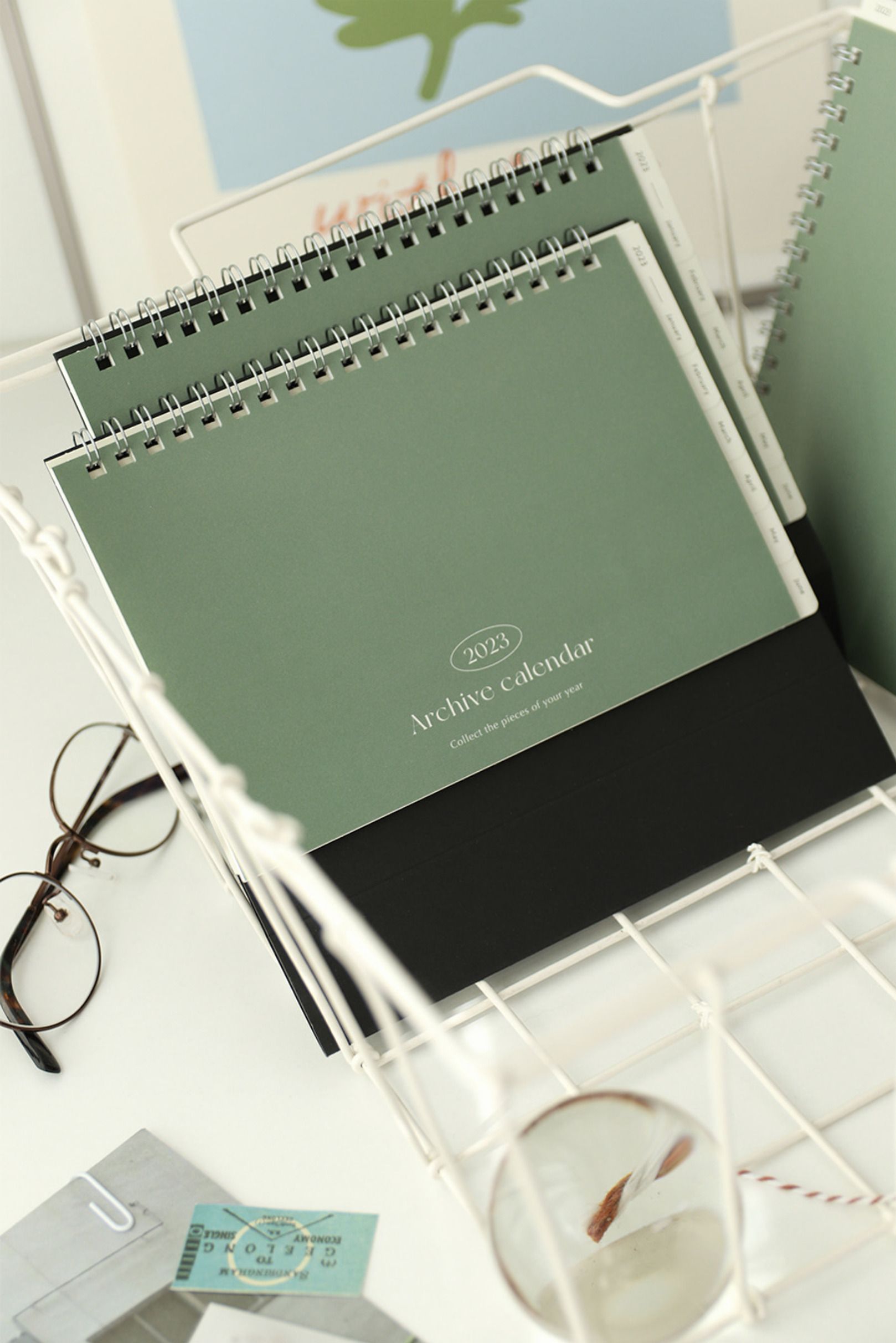 MochiThings: 2023 Archive Desk Calendar