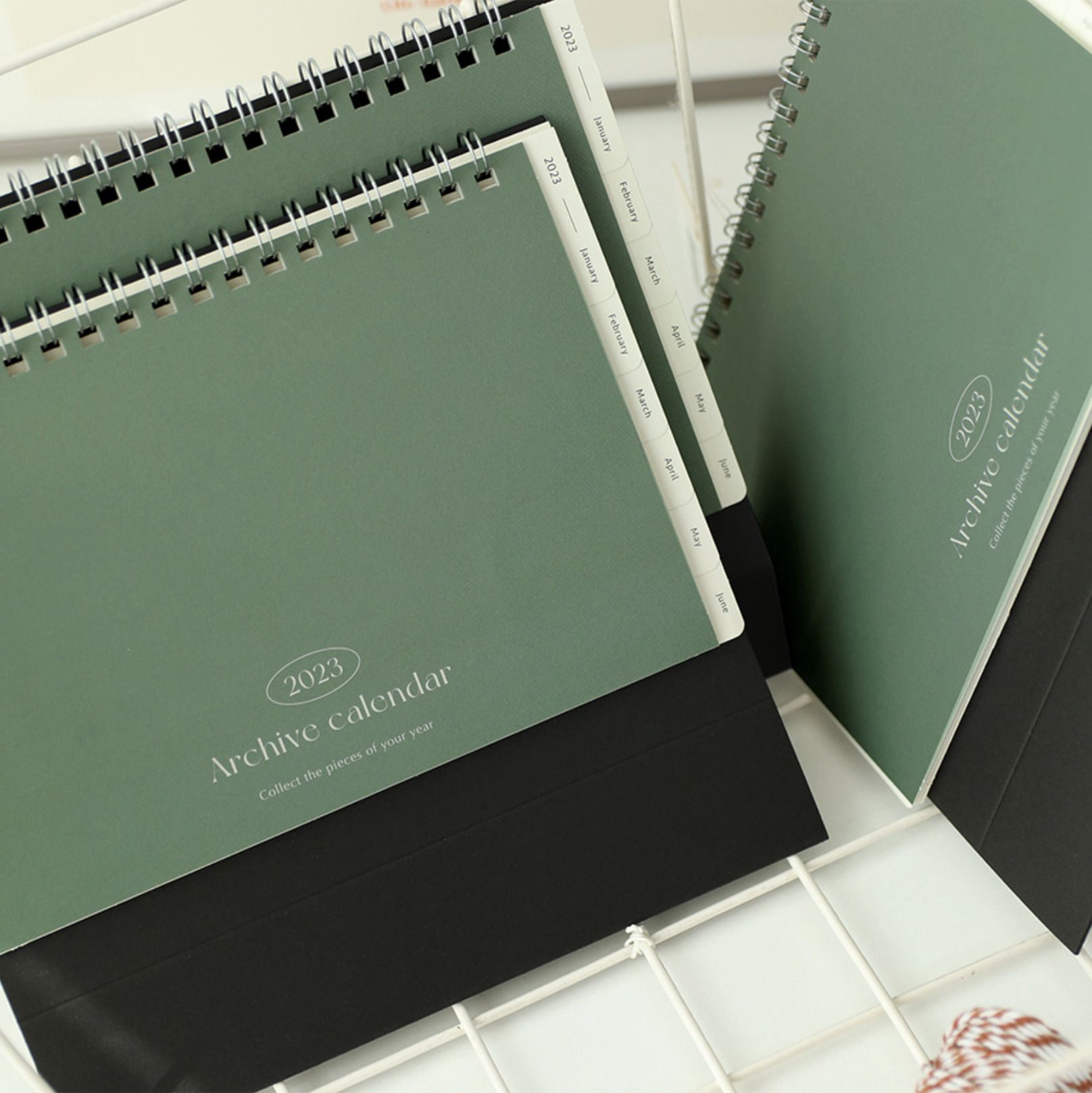 MochiThings: 2023 Archive Desk Calendar