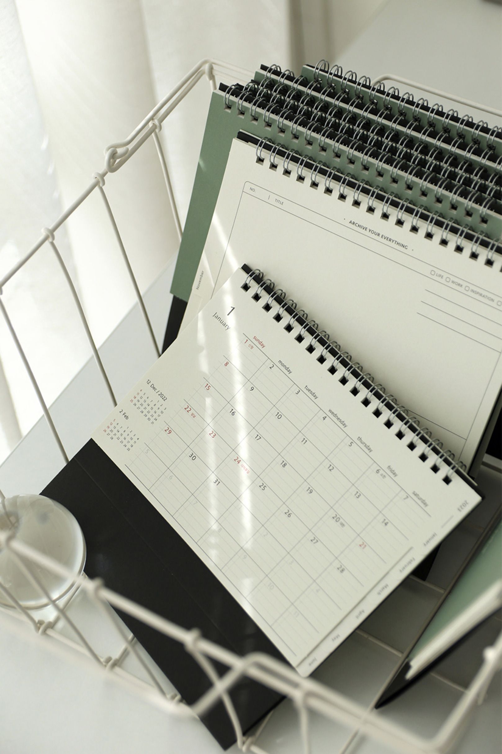 MochiThings: 2023 Archive Desk Calendar