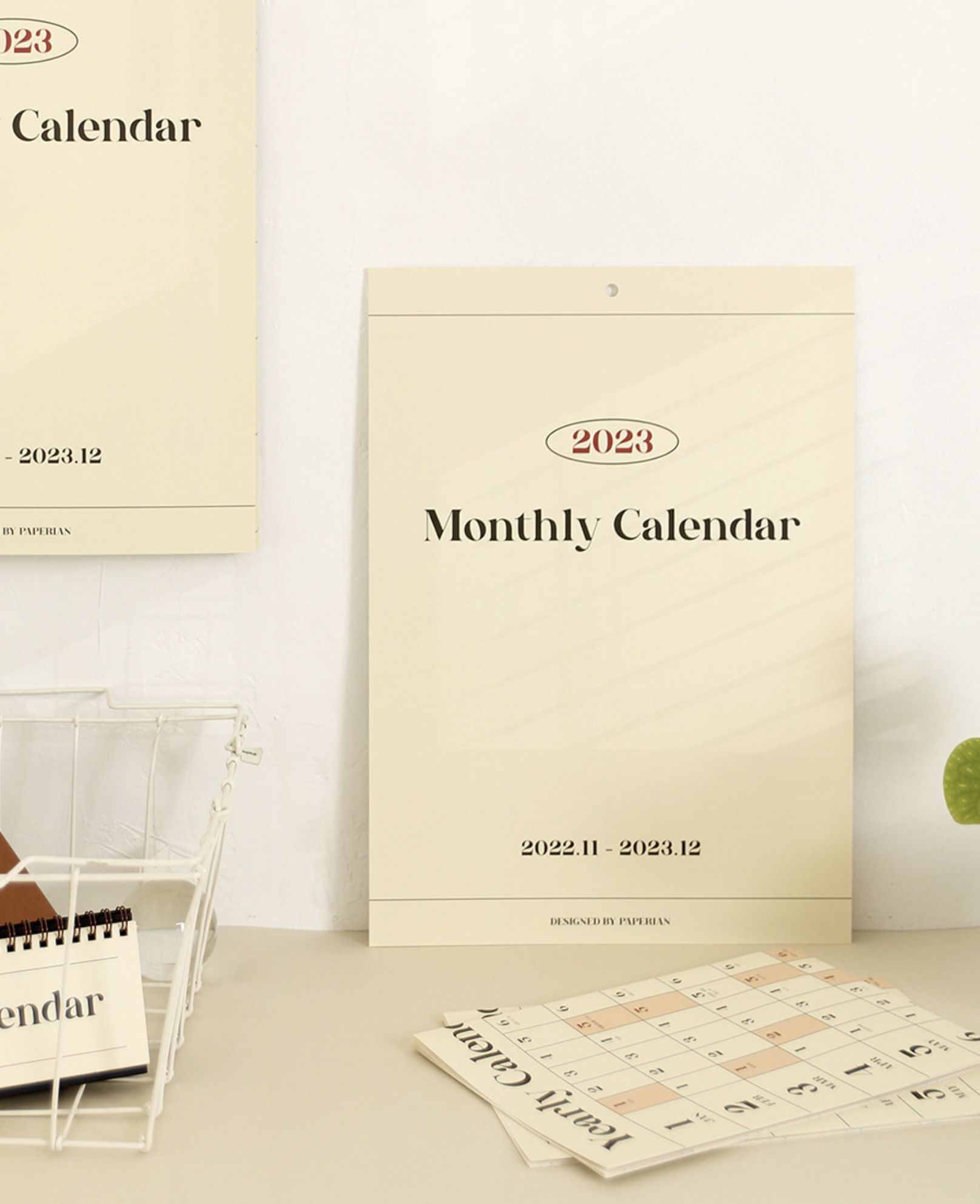 MochiThings: 2023 XL Retro Wall Calendar