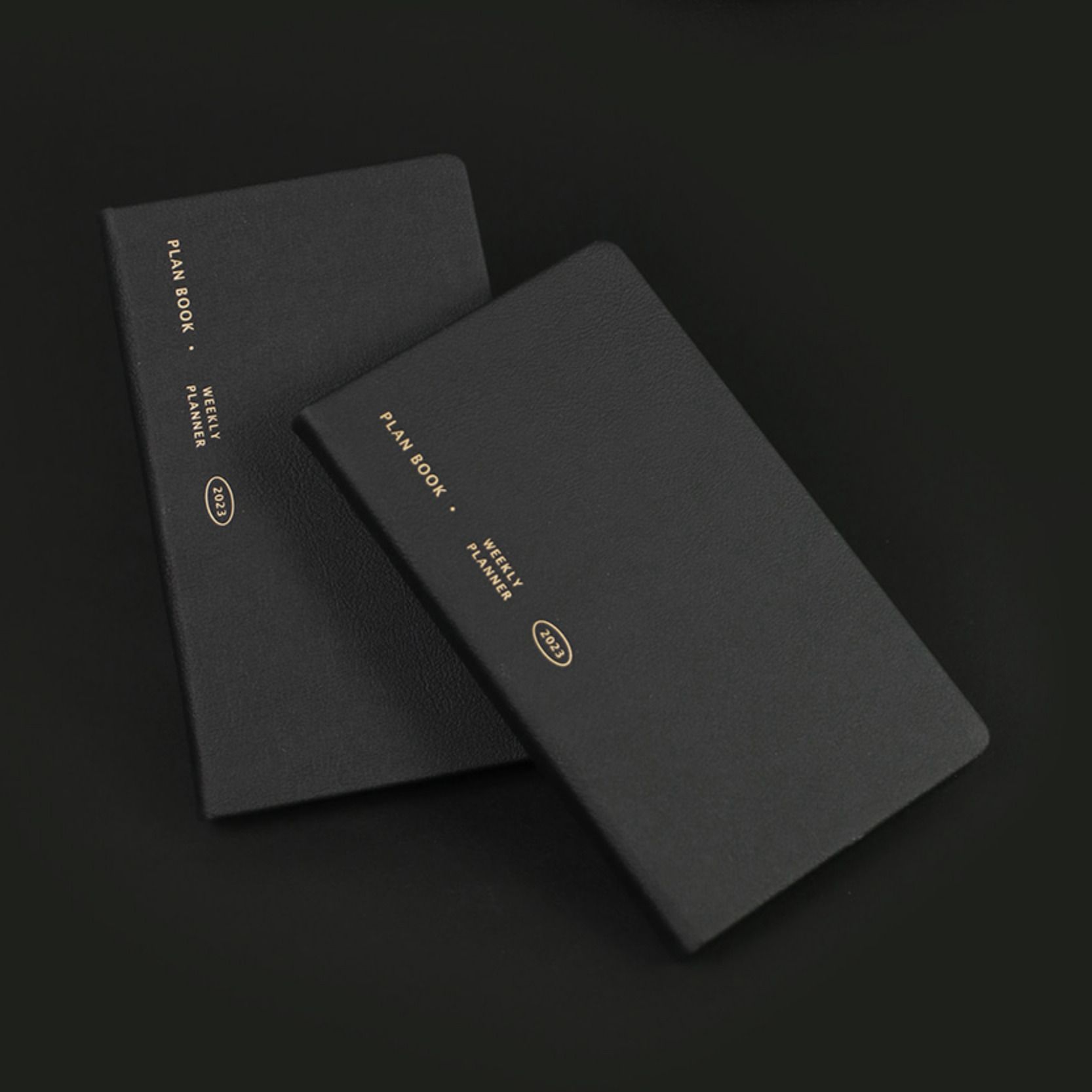 MochiThings: 2023 Plan Book S Weekly Planner